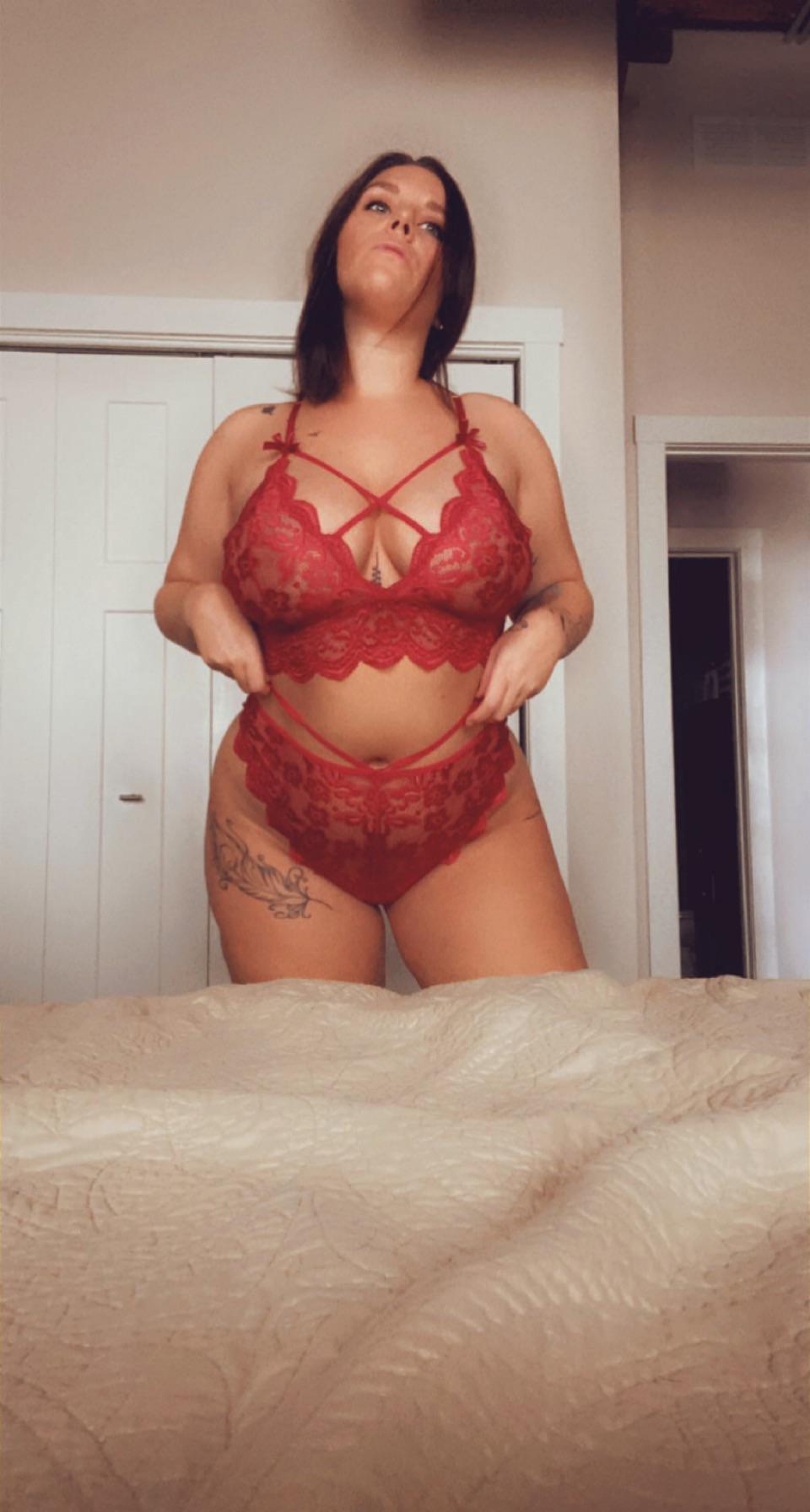 Do we like the red?? | Scrolller