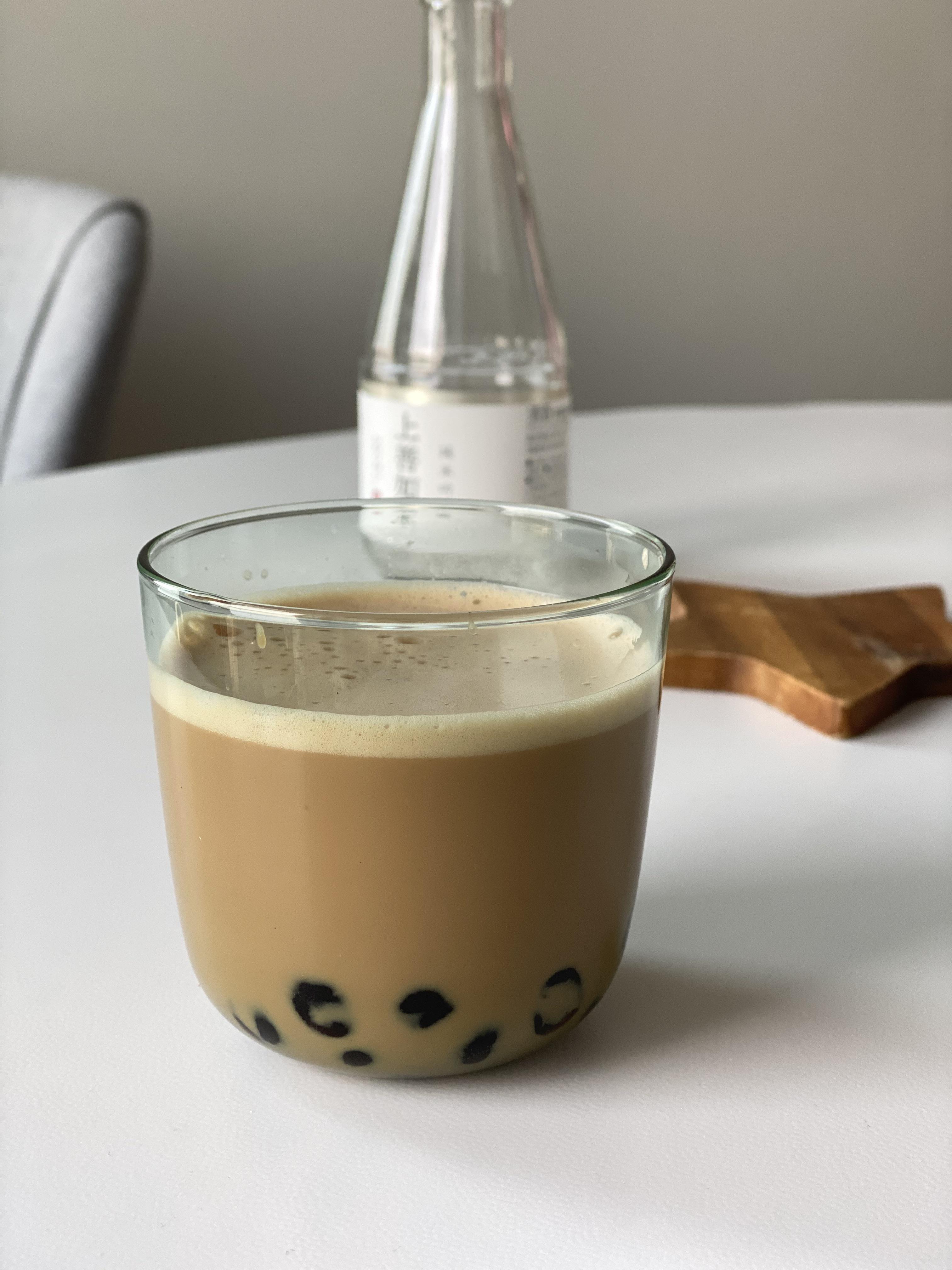 Do you like bubble milk tea/ Pearl milk tea/ Boba milk tea from Taiwan? | Scrolller