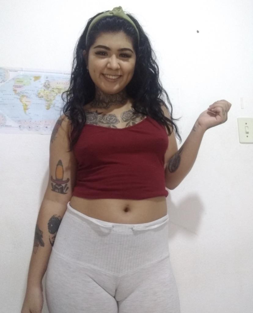 Do you like my clothes? | Scrolller