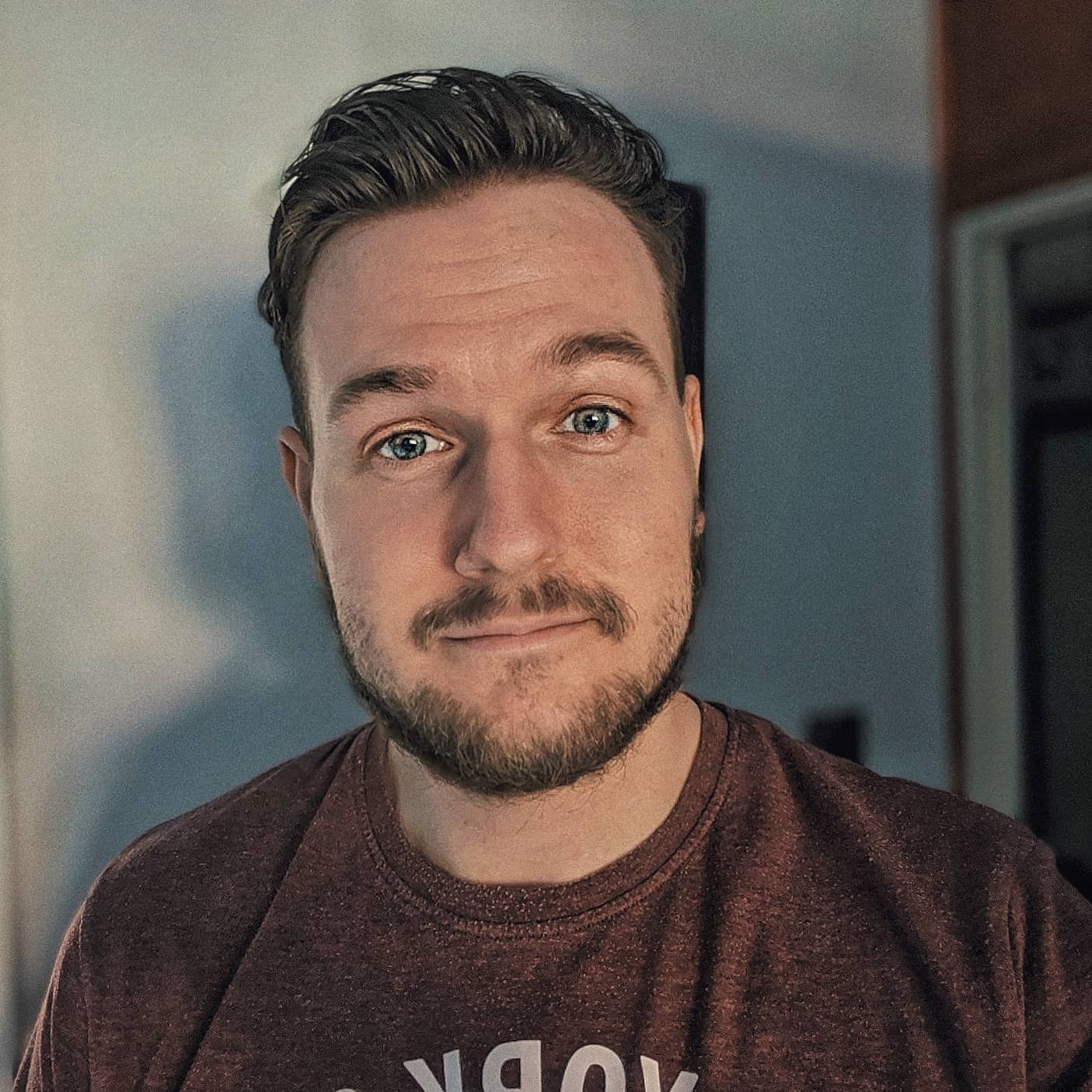 Do you like my face? | Scrolller