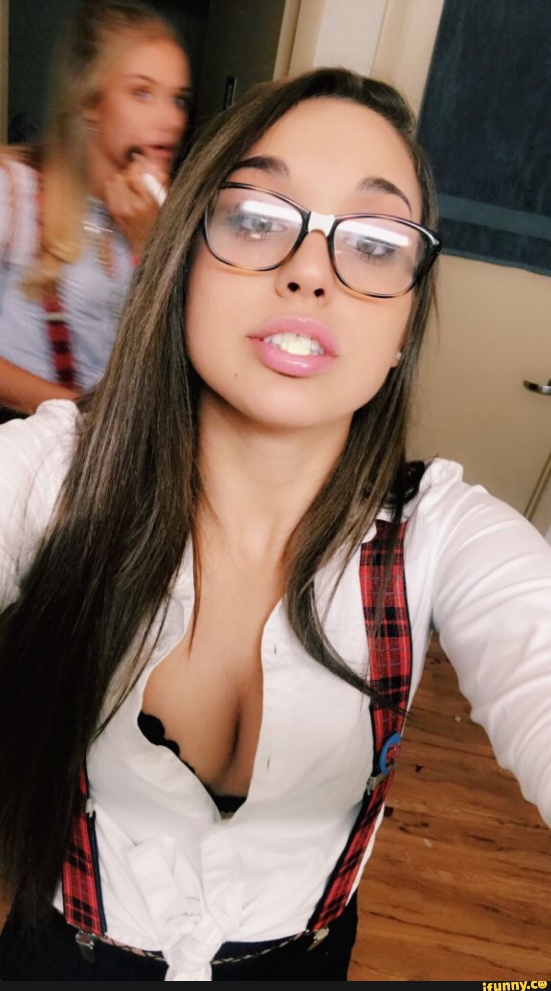 Do you want to help me study? | Scrolller