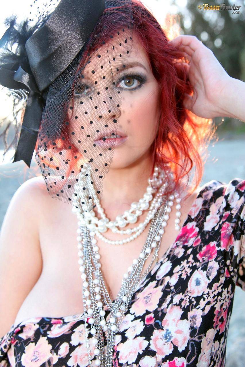 Doe-eyed. | Scrolller