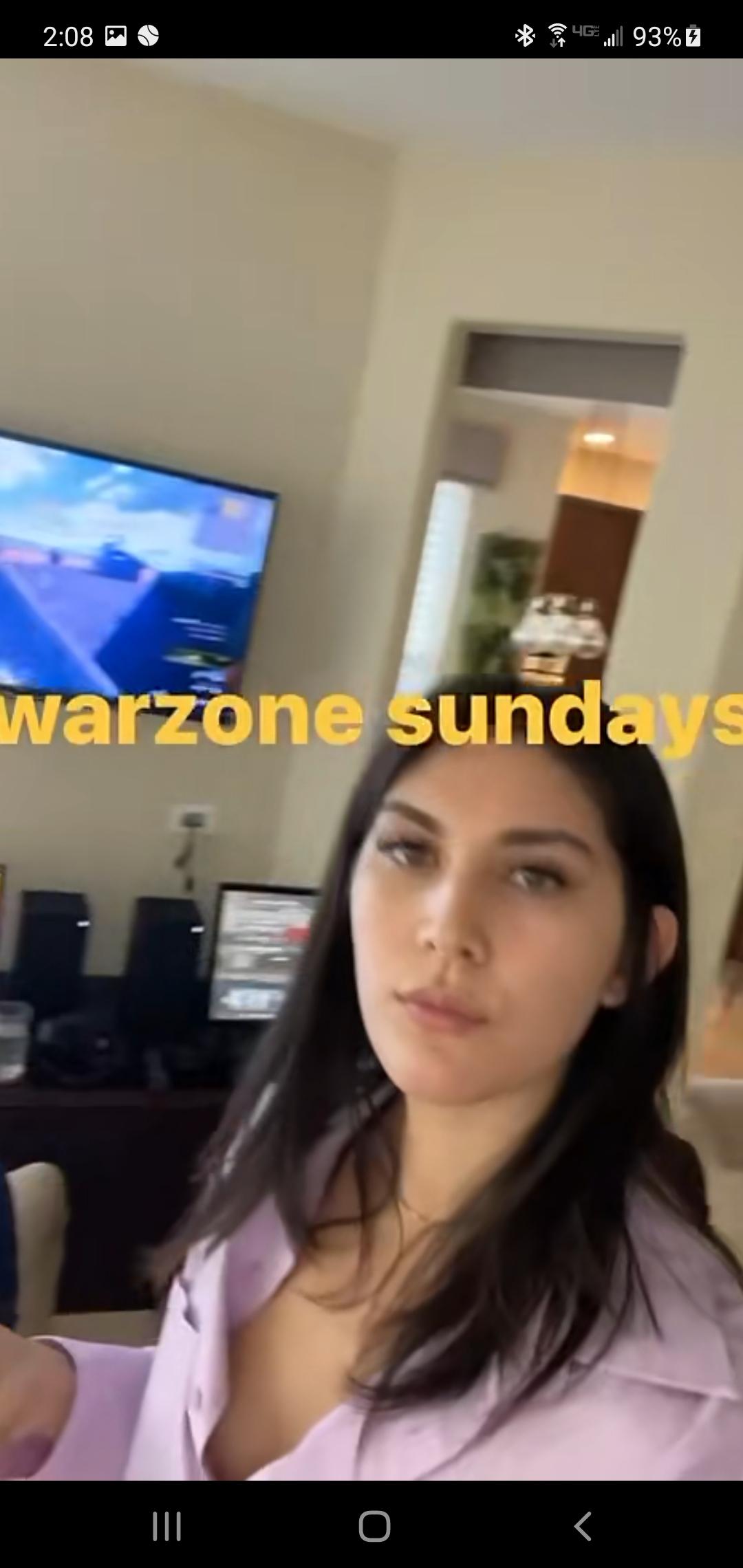 Does anybody have this Video? Possible Nip Slip | Scrolller