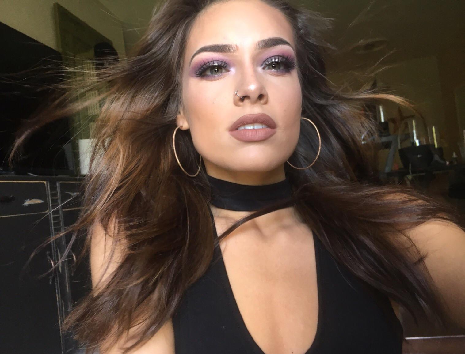 Double glitter liner | Scrolller