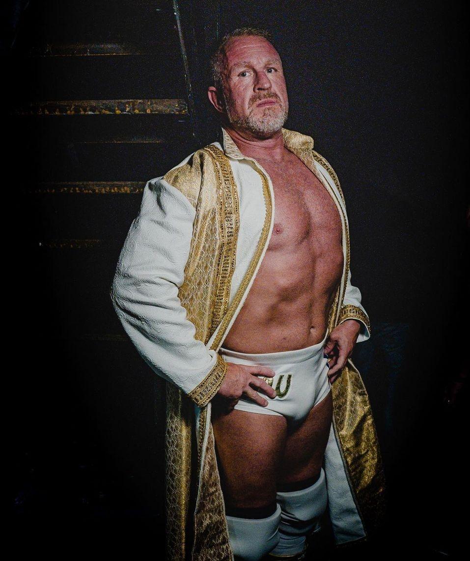 Douglas Williams | Scrolller