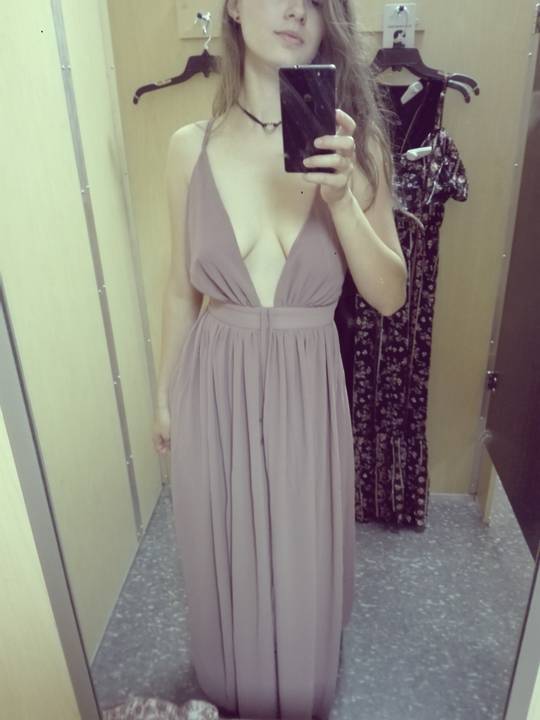 Dressing room fun for hubby. | Scrolller