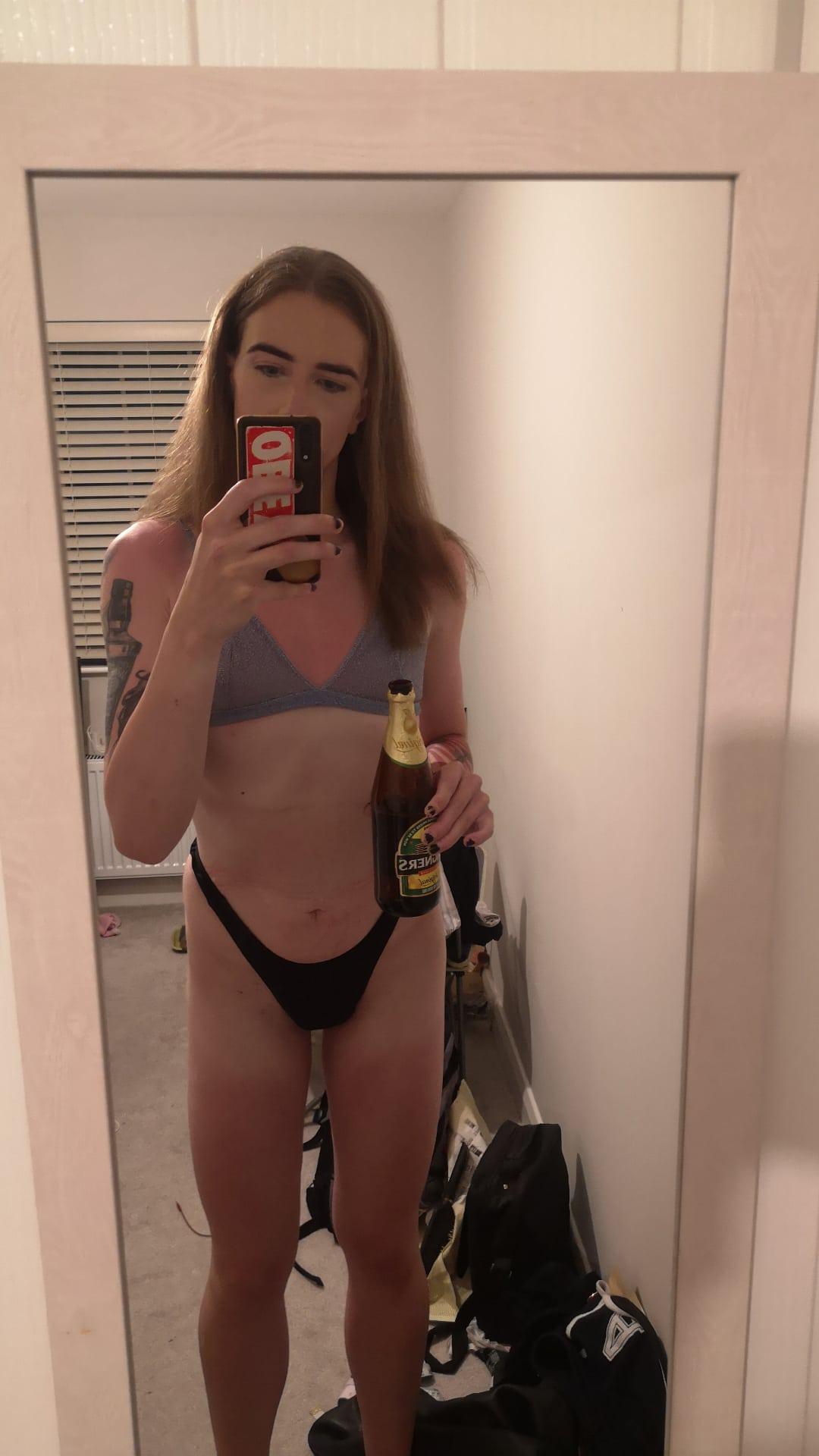 Drink anyone🍺 | Scrolller