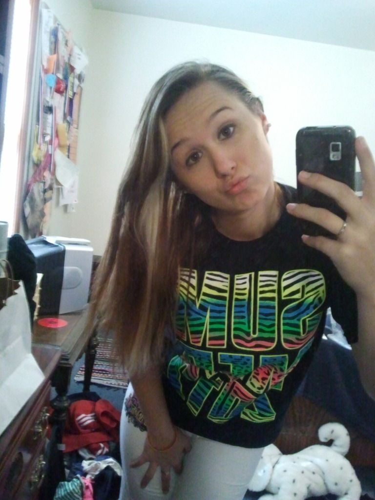 Duck face (bonus album in comments) | Scrolller