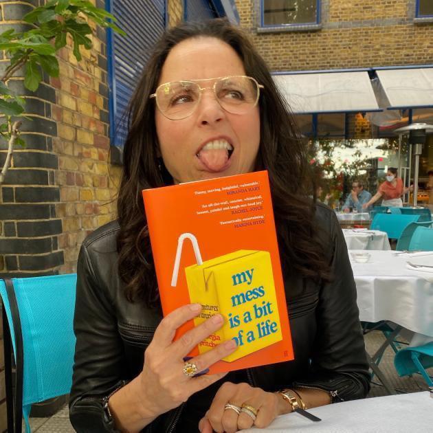 Dying to see that tongue in action. | Scrolller