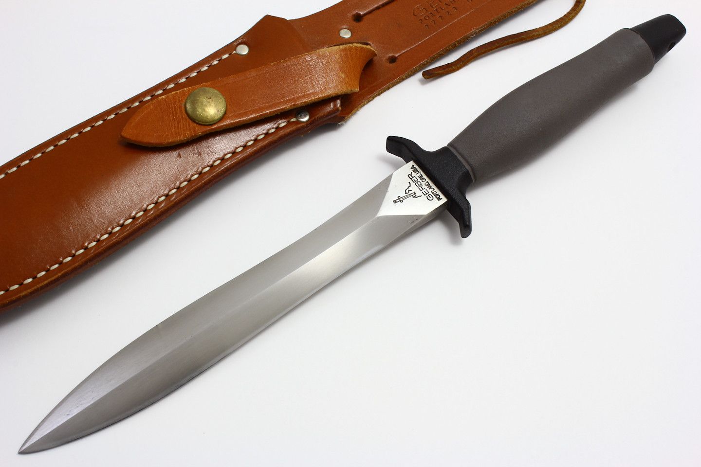 Early 70's double-edged Gerber Mark II [1440x960] | Scrolller