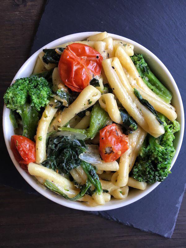 Easy Vegan One Pot Pasta | Scrolller