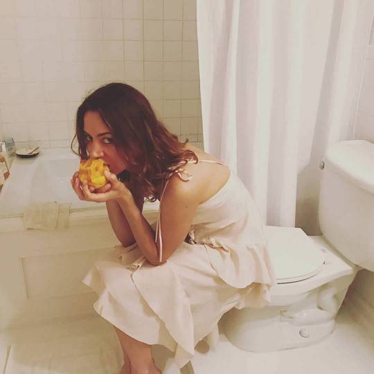 Eating Mango | Scrolller