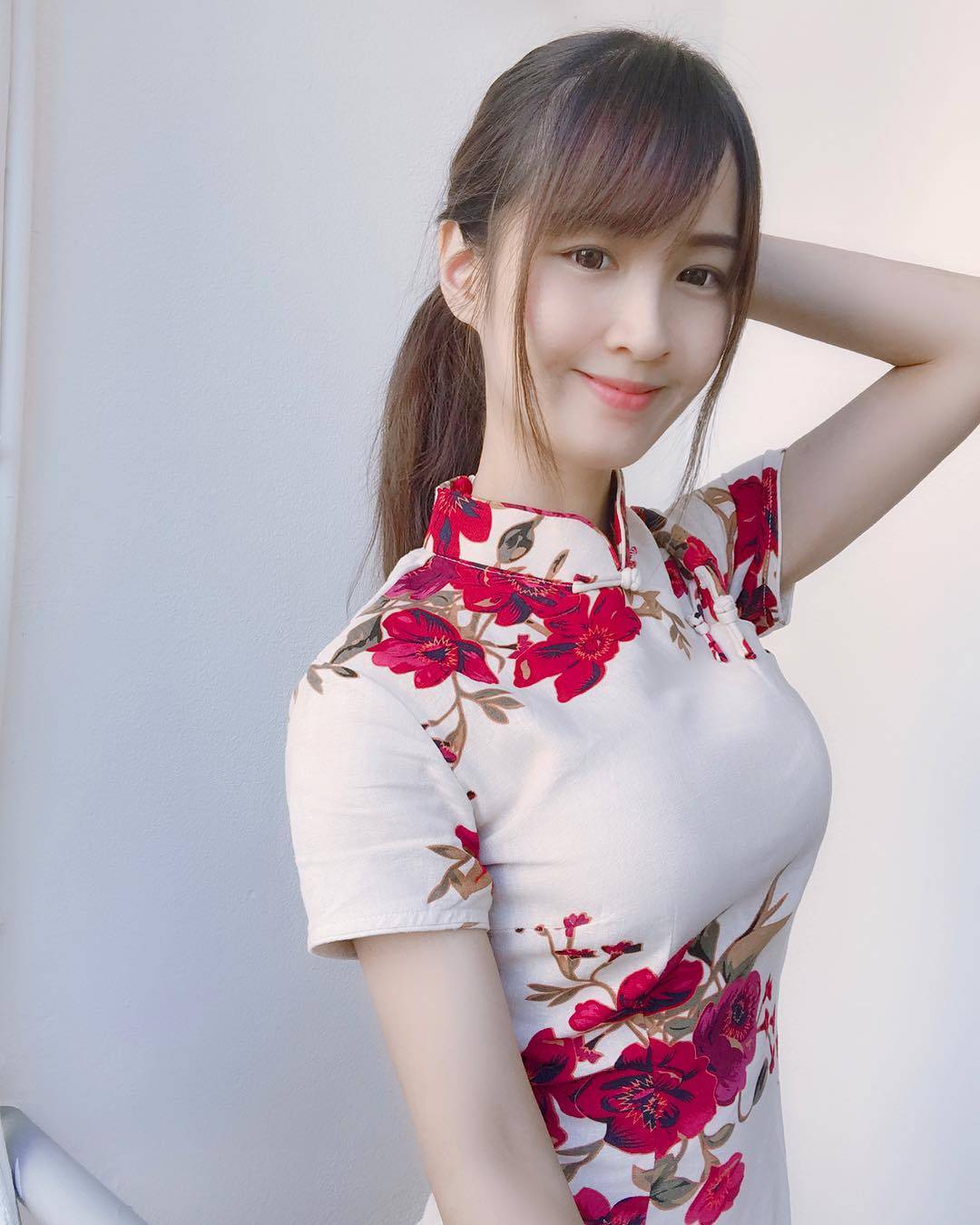 Effortless | Scrolller