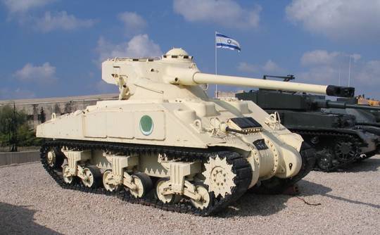 Egyptian M4A4 Sherman... fitted with the FL-10 turret of the French AMX-13 | Scrolller