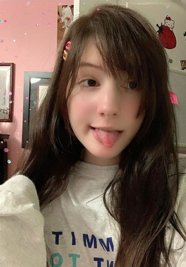 Eighteen and insecure | Scrolller