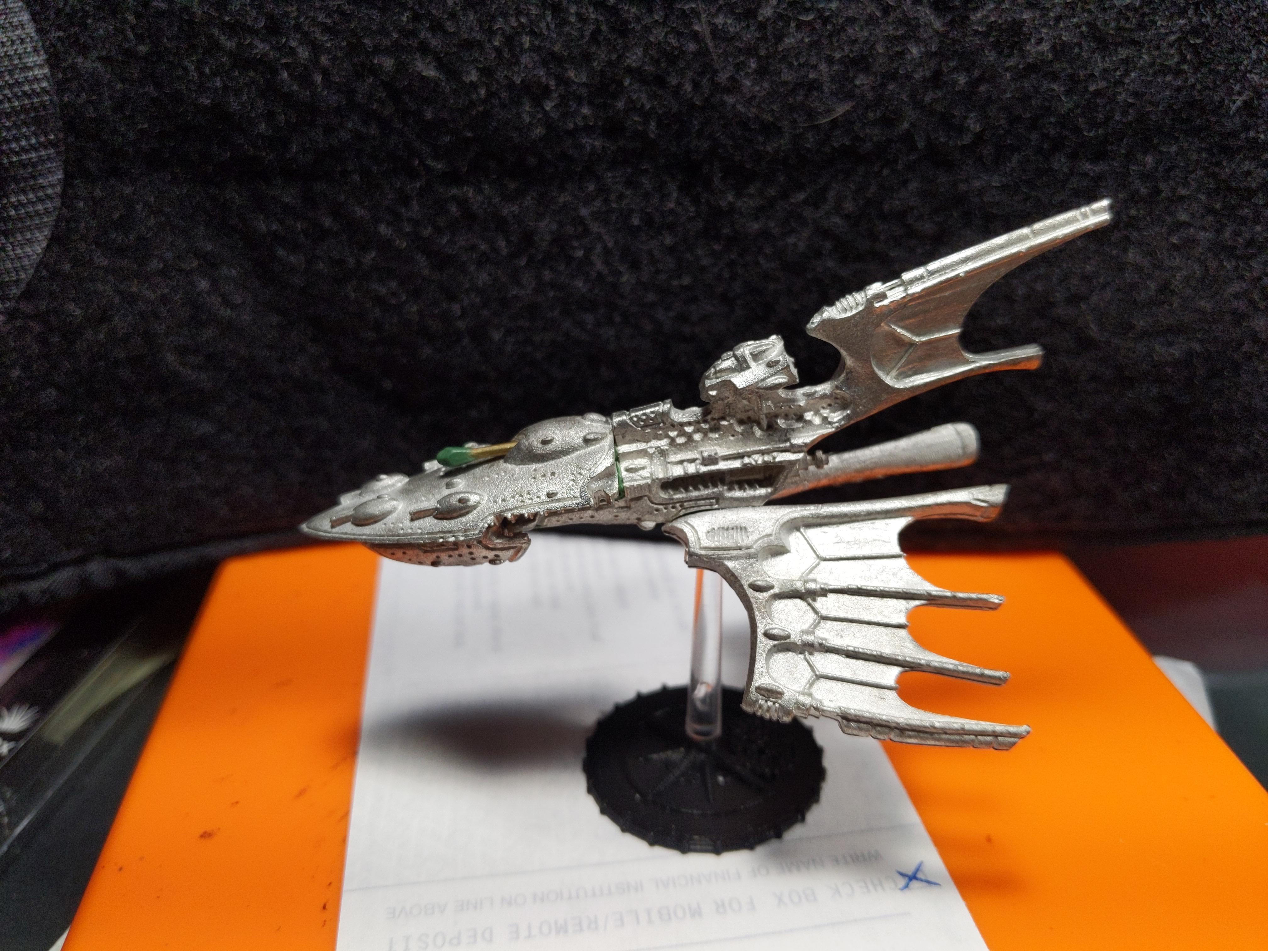 Eldar Eclipse class cruiser with custom pulsar lance | Scrolller