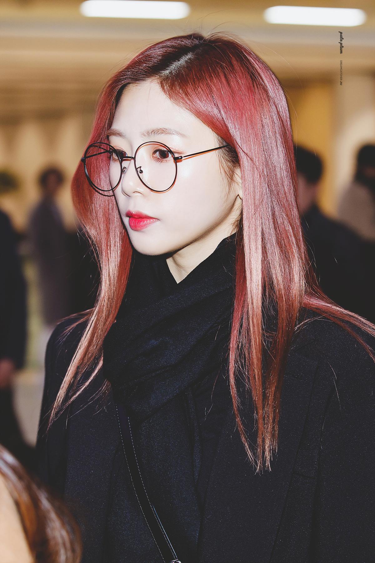 Elegant Visuals | Scrolller