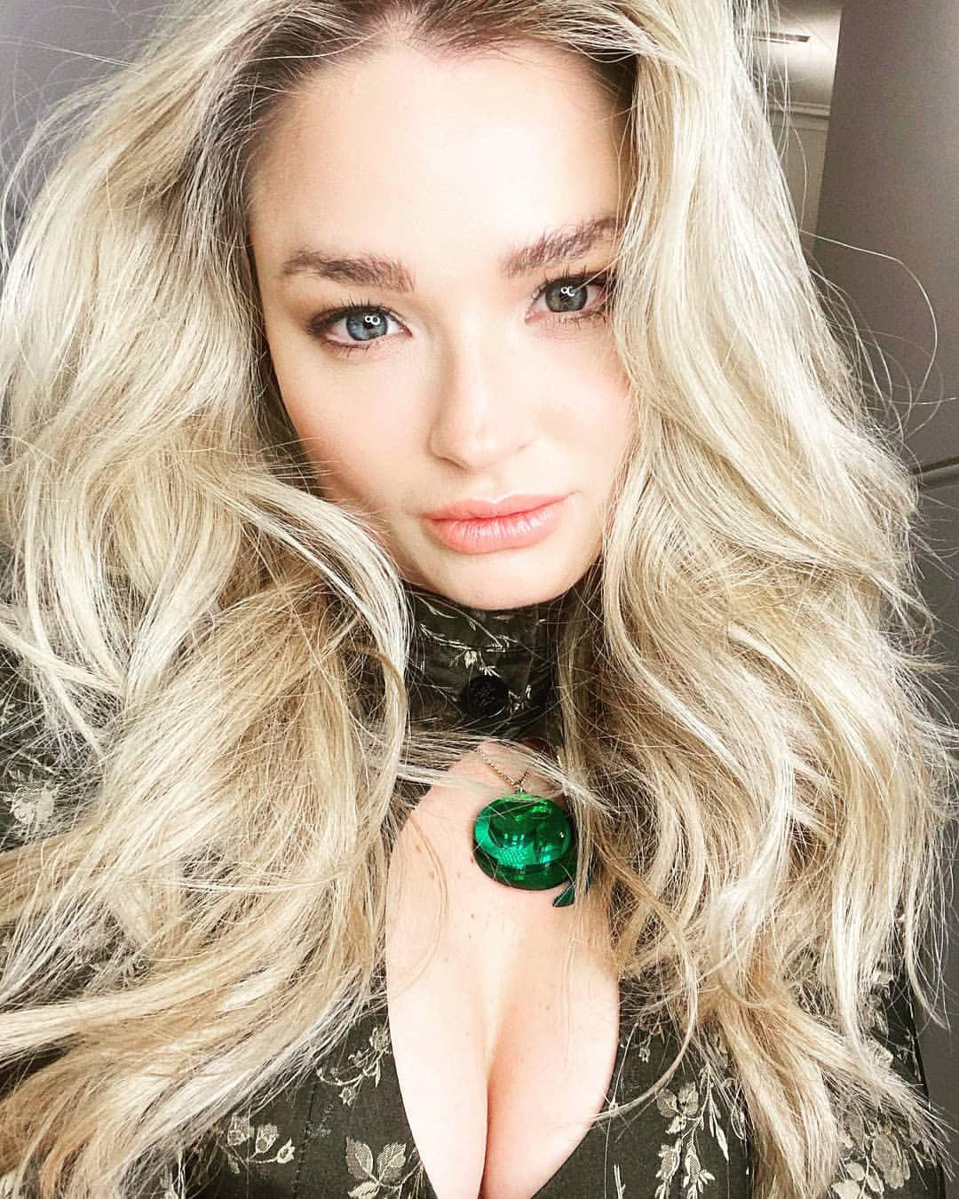 Emma Rigby | Scrolller