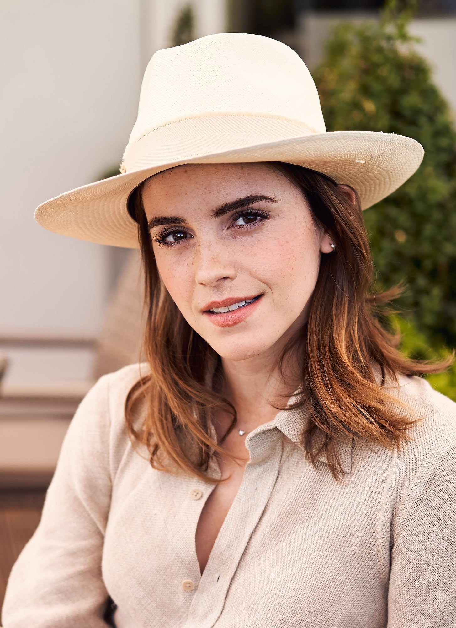 Emma Watson | Scrolller