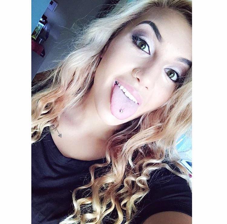 Enticing tongue | Scrolller