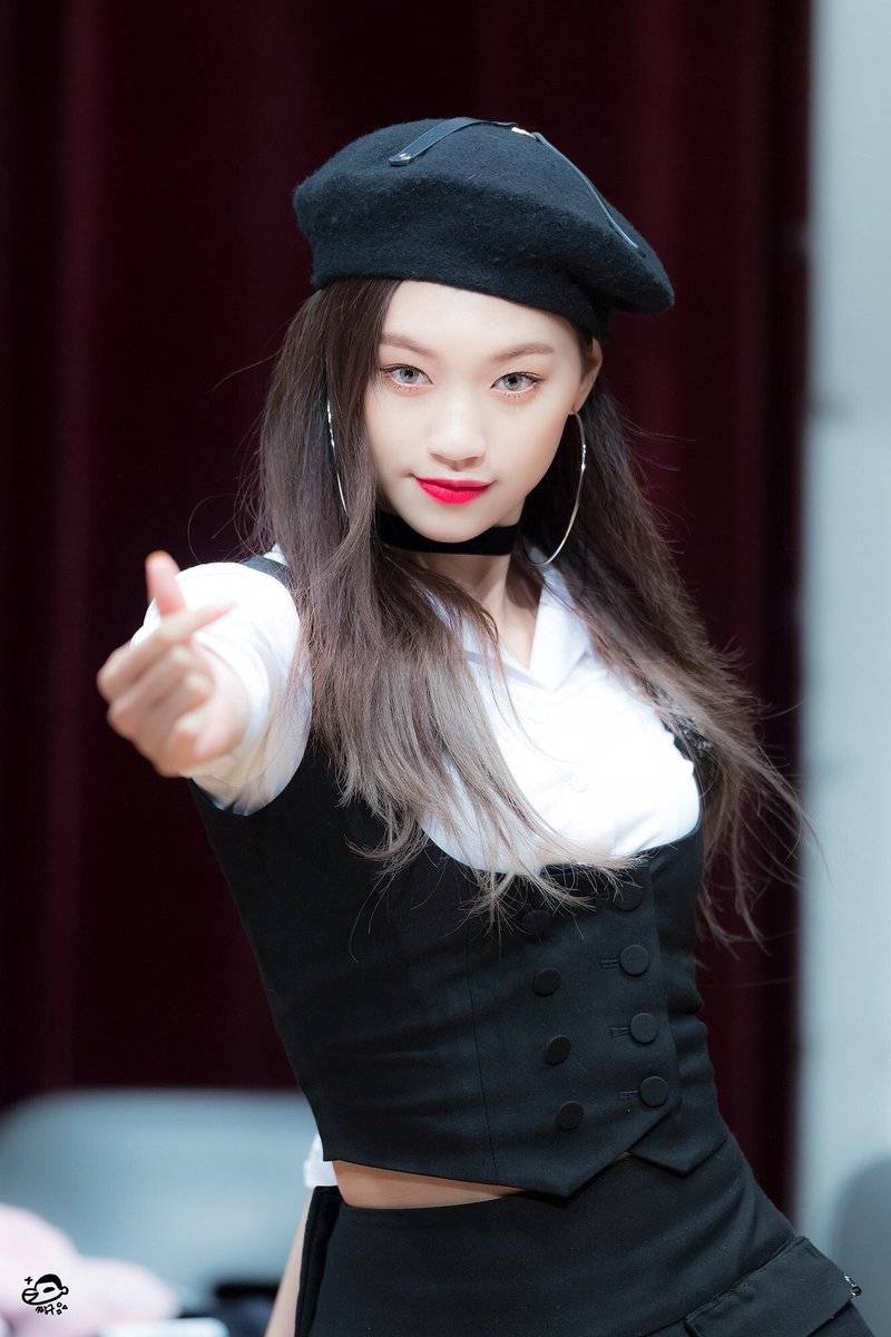 Epic Doyeon Eyes | Scrolller