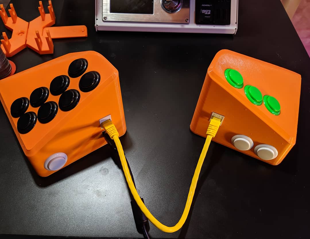 Ergofight, custom 3d printed ergonomic Hitbox | Scrolller