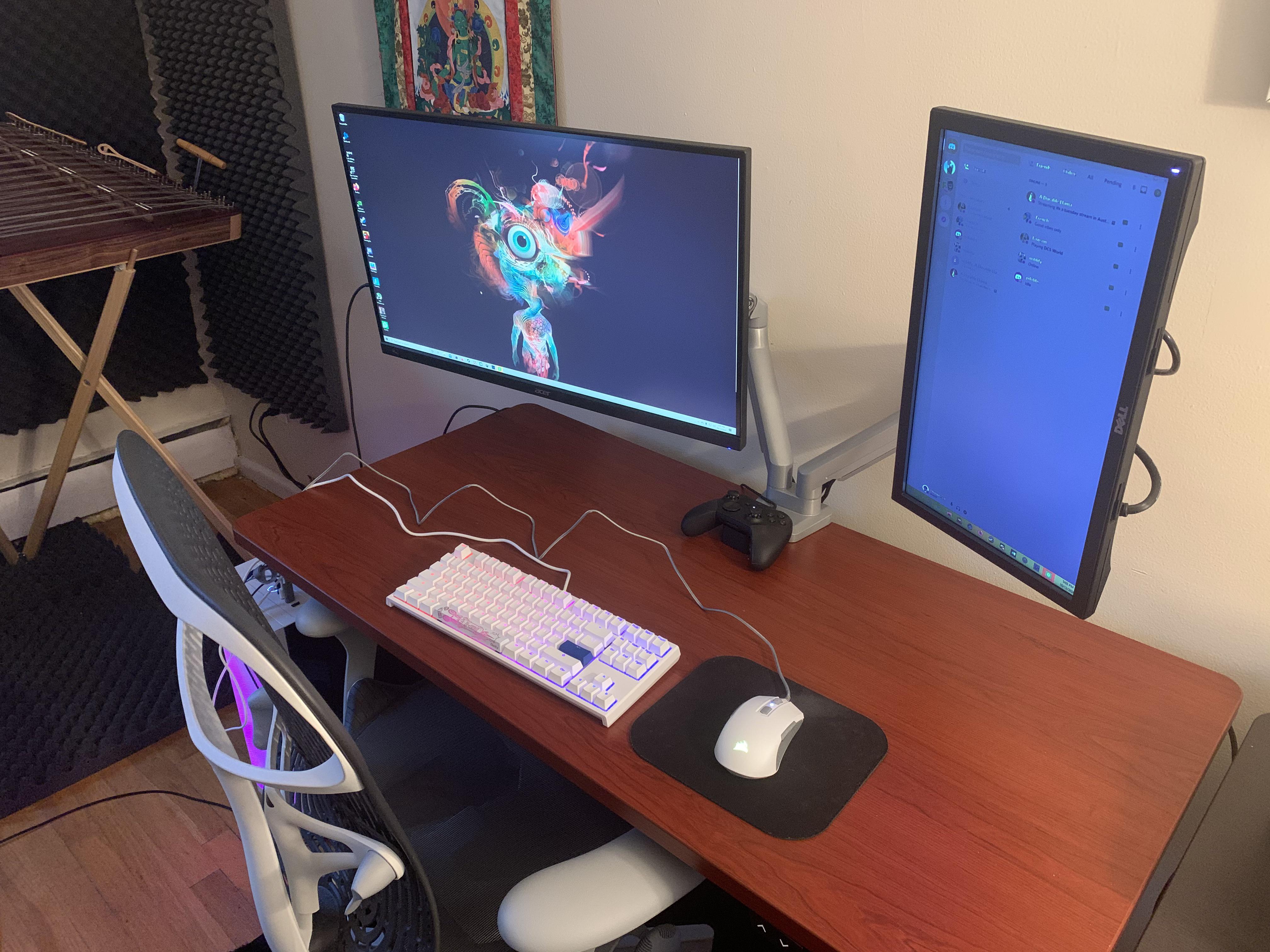 Ergonomic battlestation ft hammered dulcimer | Scrolller