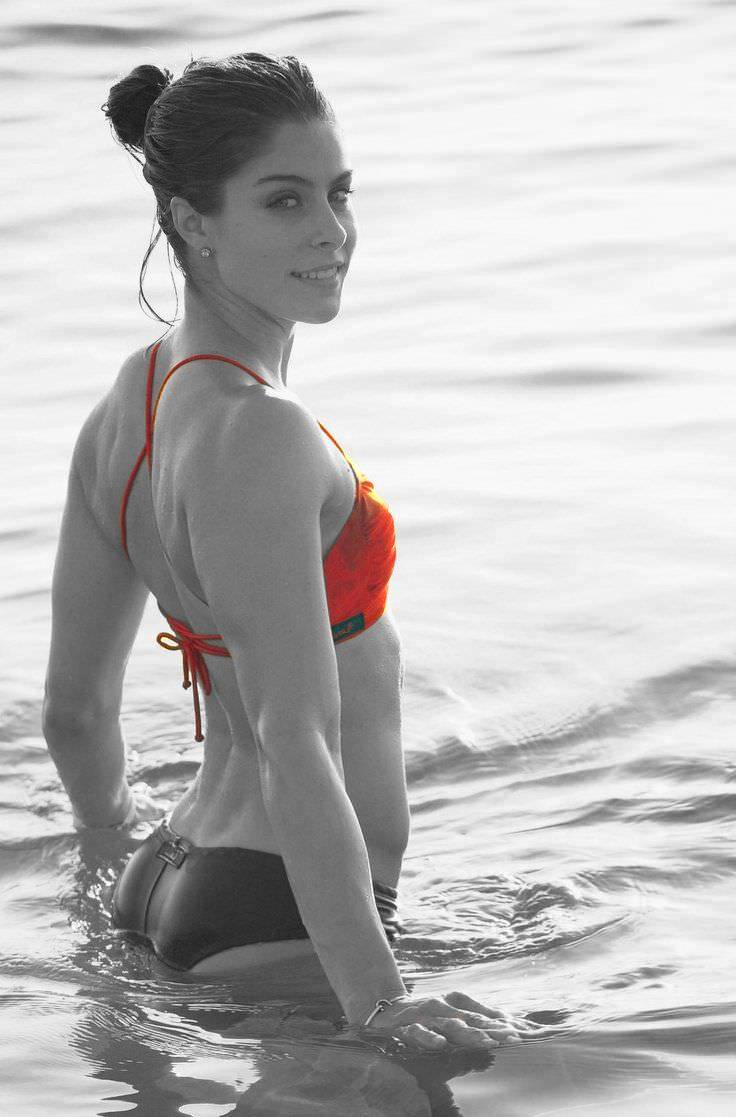 Erin Simmons | Scrolller