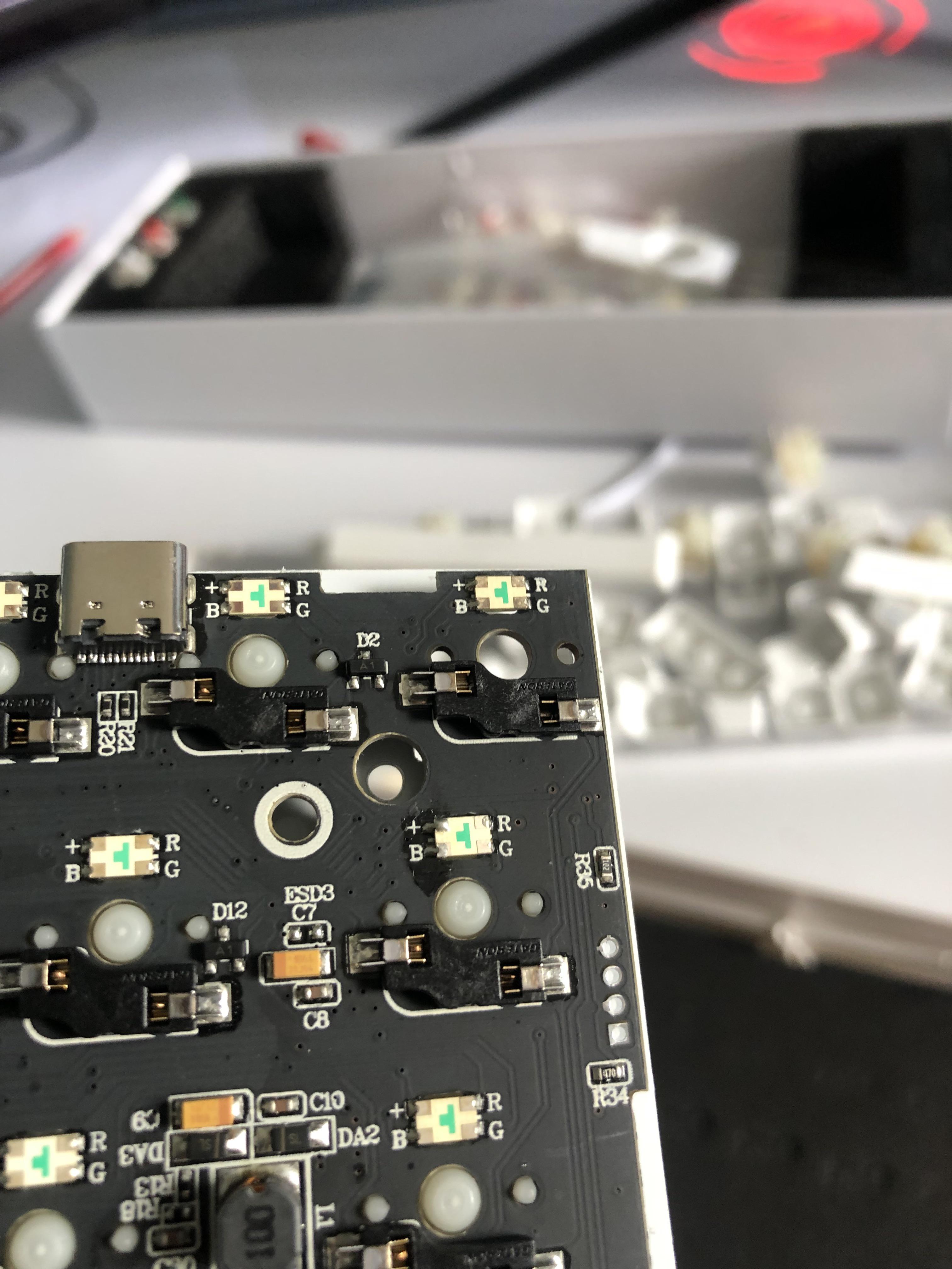 Escape key stopped working on hot swappable pcb | Scrolller