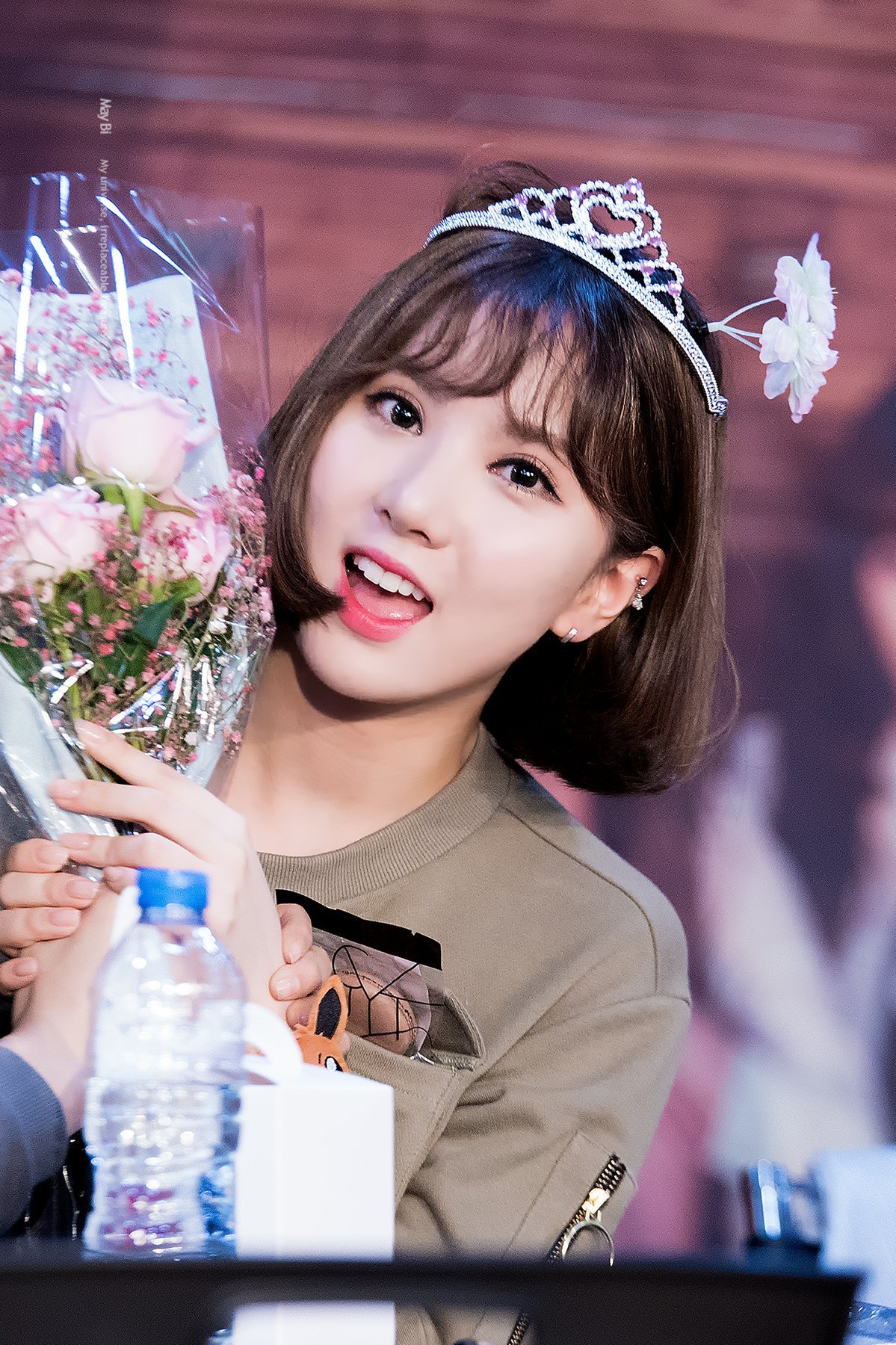 Eunha fan sign event. | Scrolller