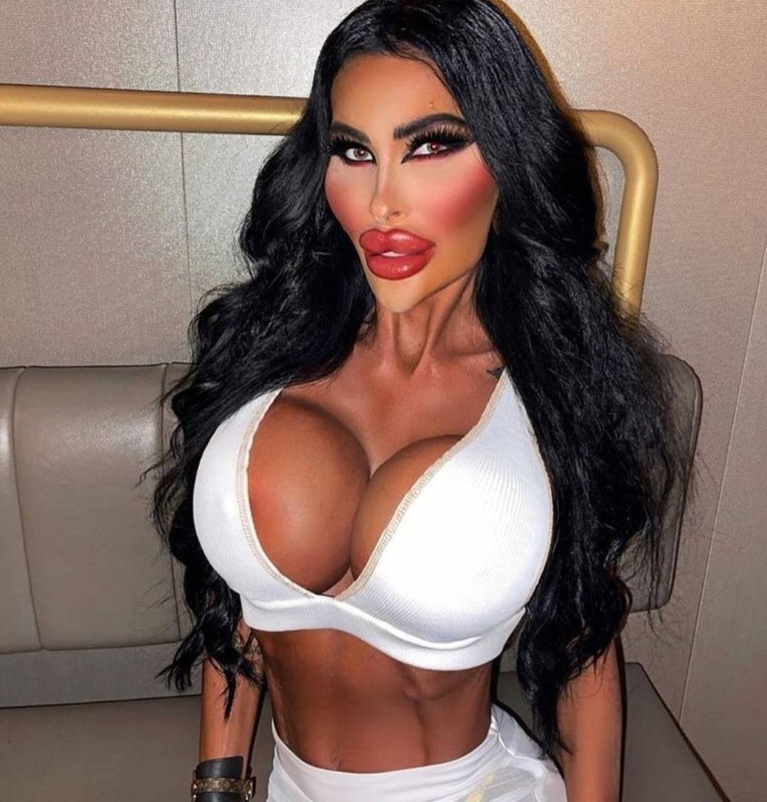 Everything is so unnatural 😩 | Scrolller