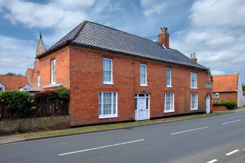 Ex-Pub Photo of the Week: Wrentham Spread Eagle | Scrolller