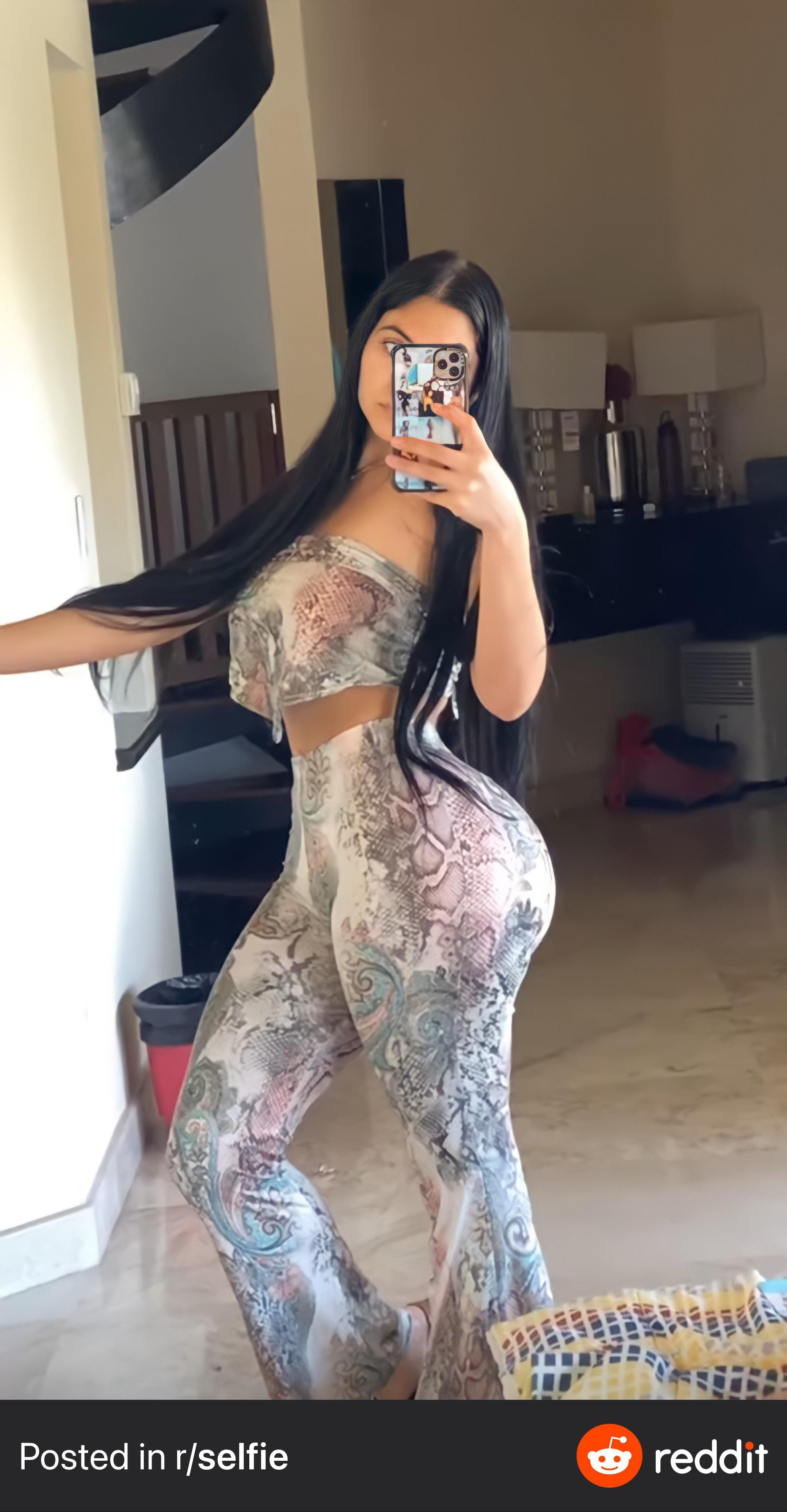 [F] hey ho | Scrolller