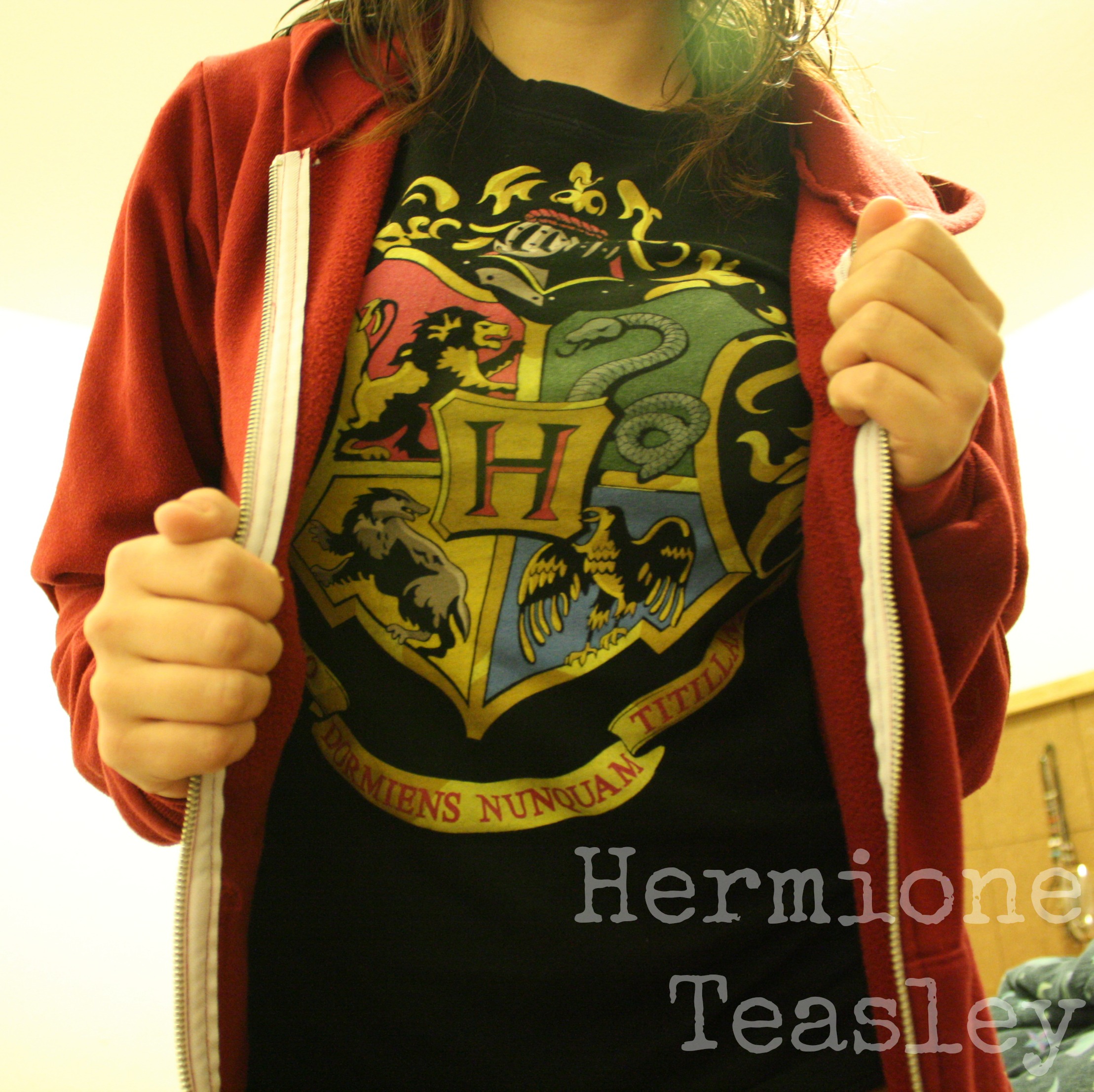 [F] my first strip tease | Scrolller