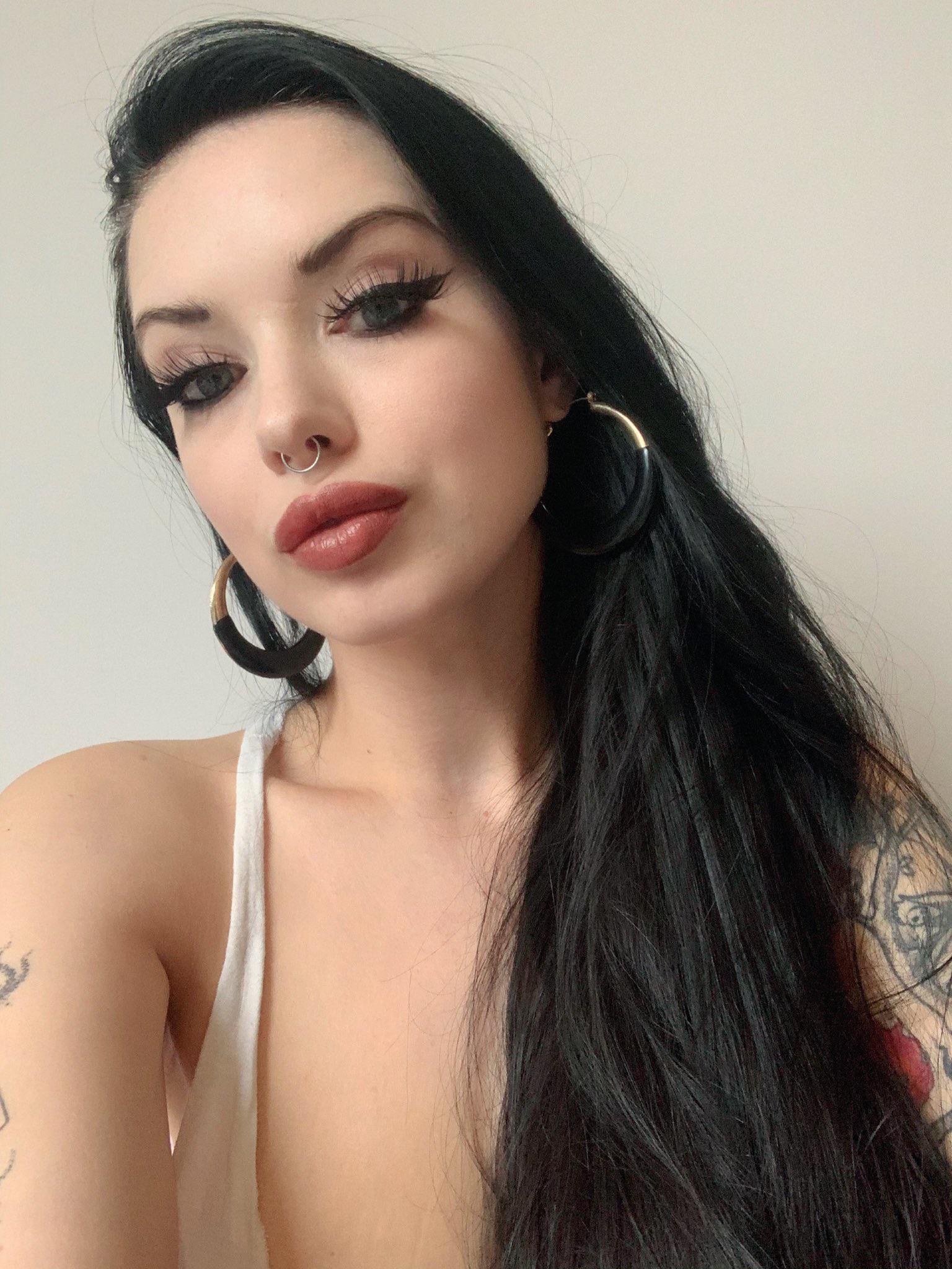 ‘F26’ hope y’all having a wonderful weekend | Scrolller