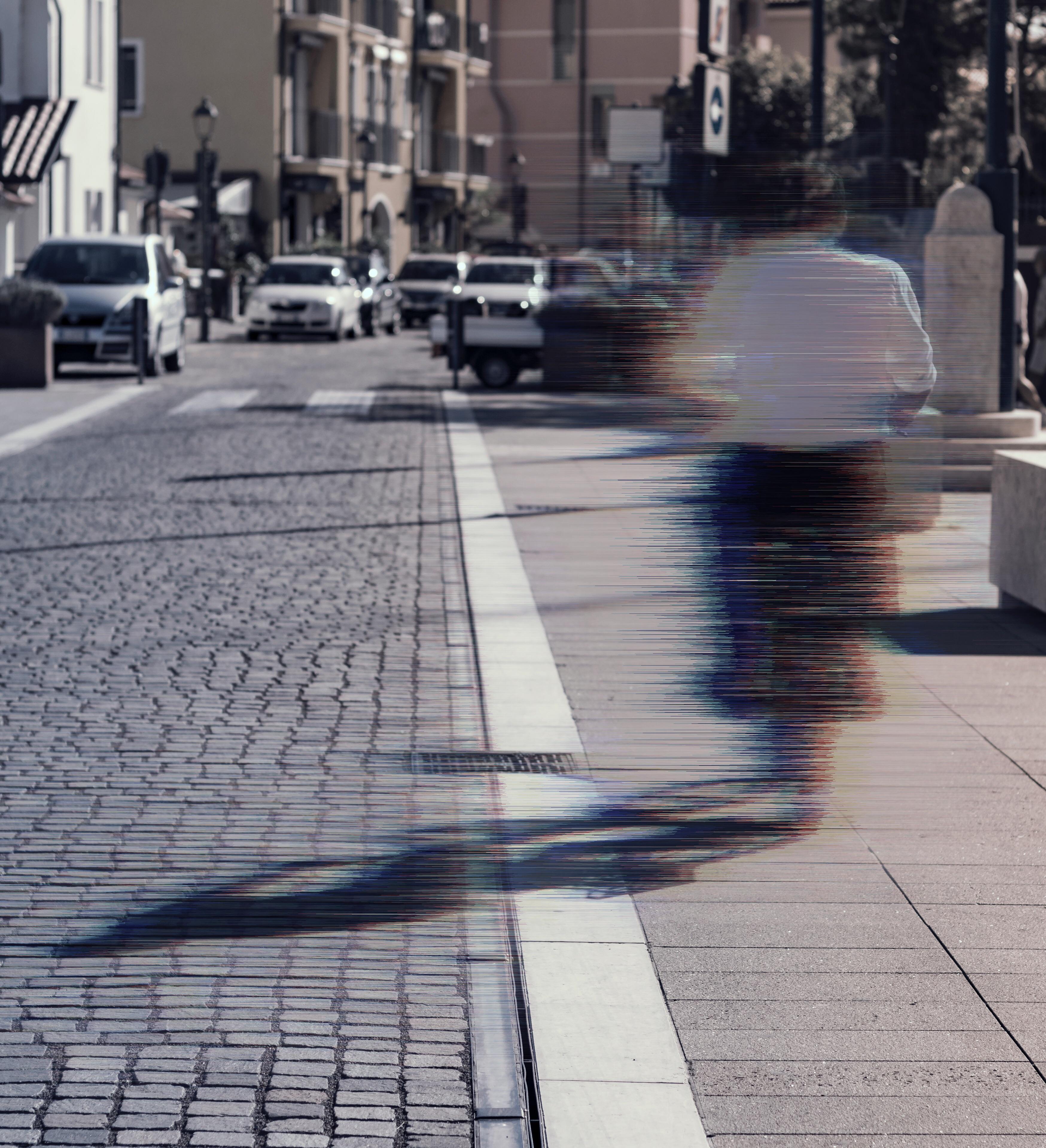 Fading [OC] | Scrolller