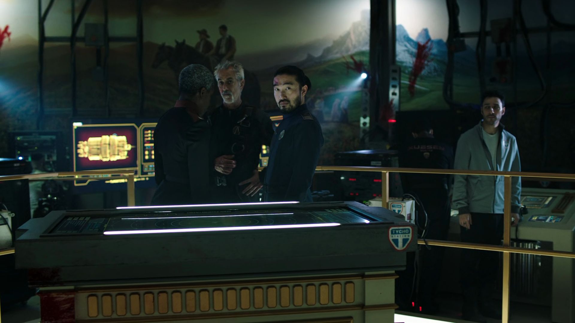 Fancy got a new job as a UN Commander | Scrolller