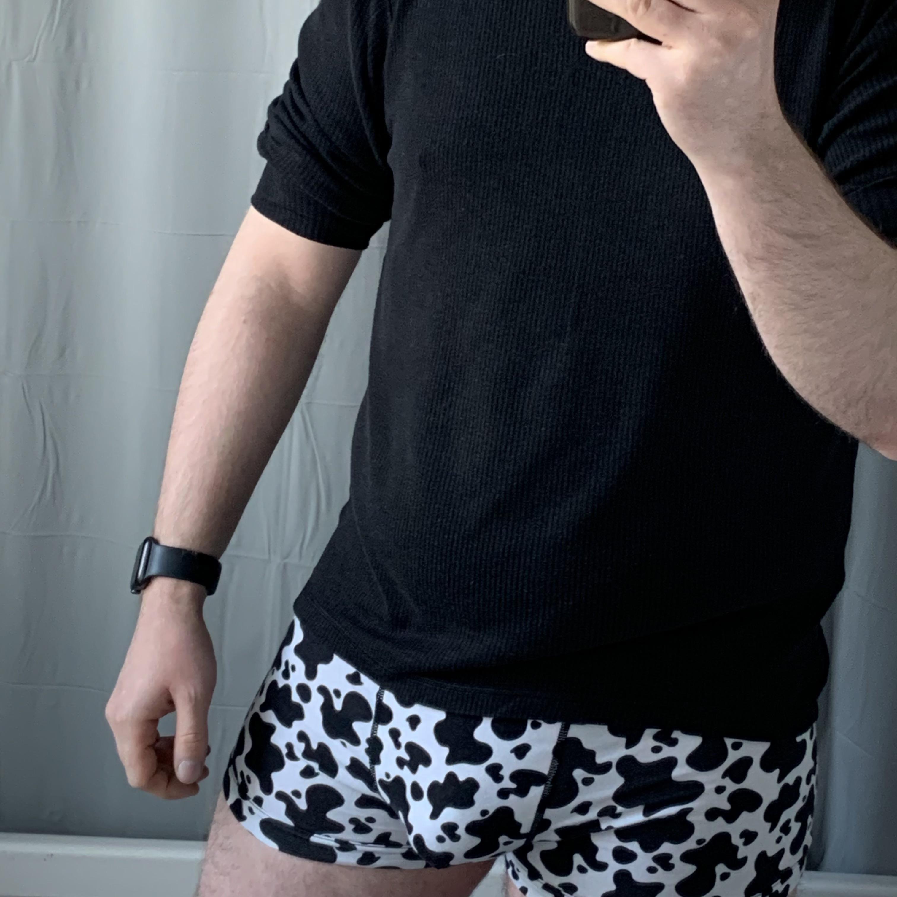 Fat Cow Fridays | Scrolller