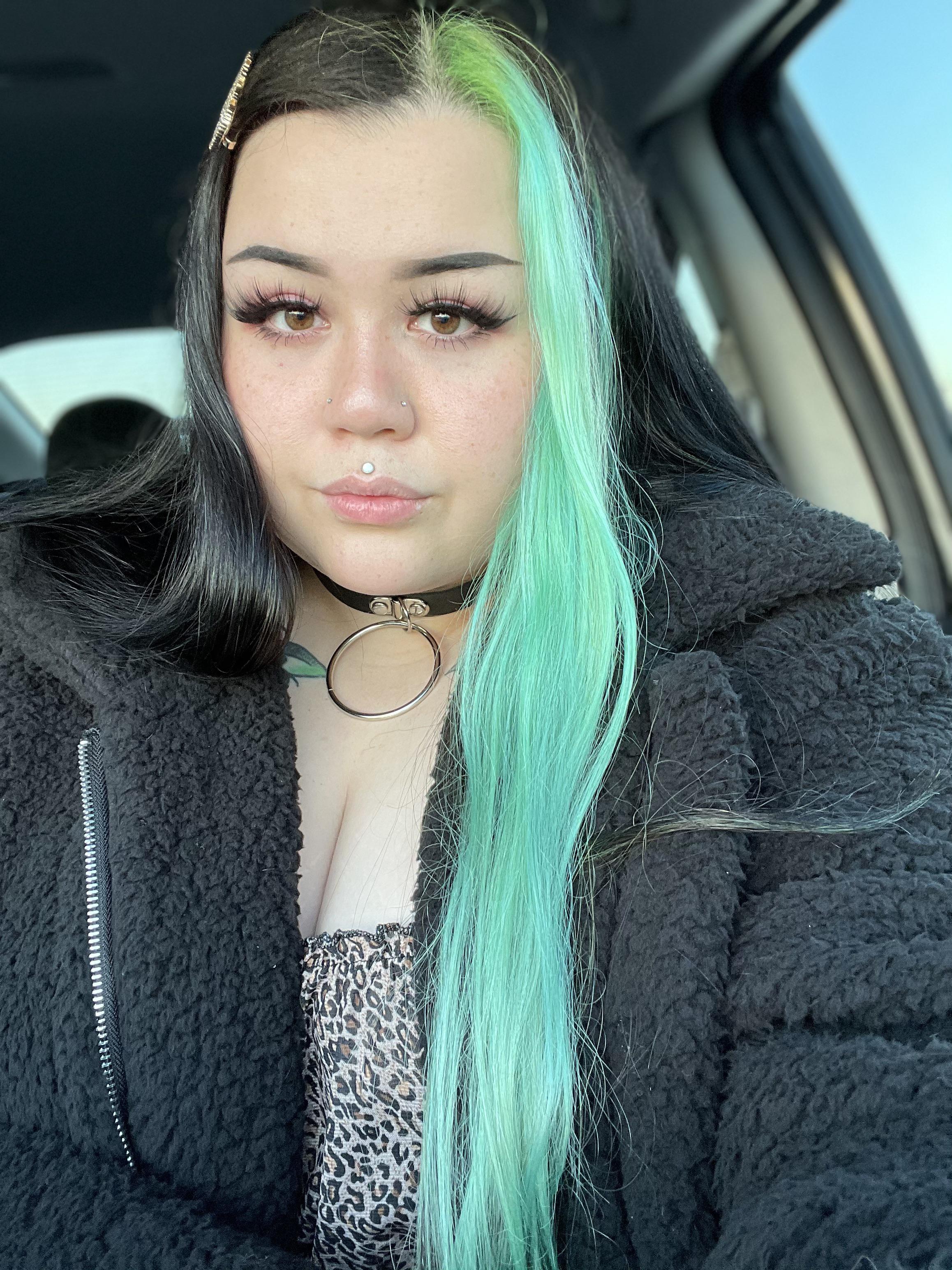 Feelin pretty | Scrolller