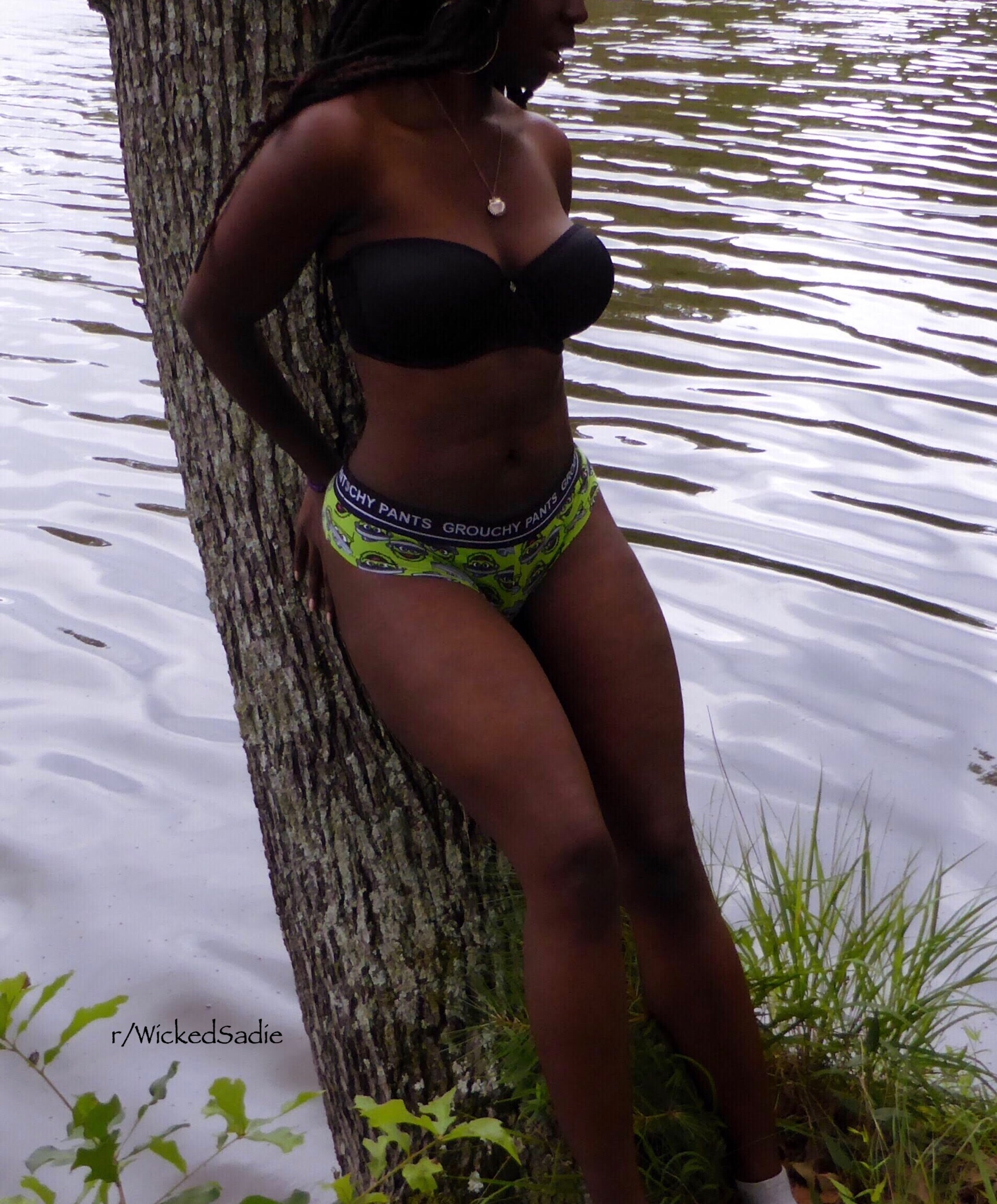 Feeling a bit grouchy.... | Scrolller