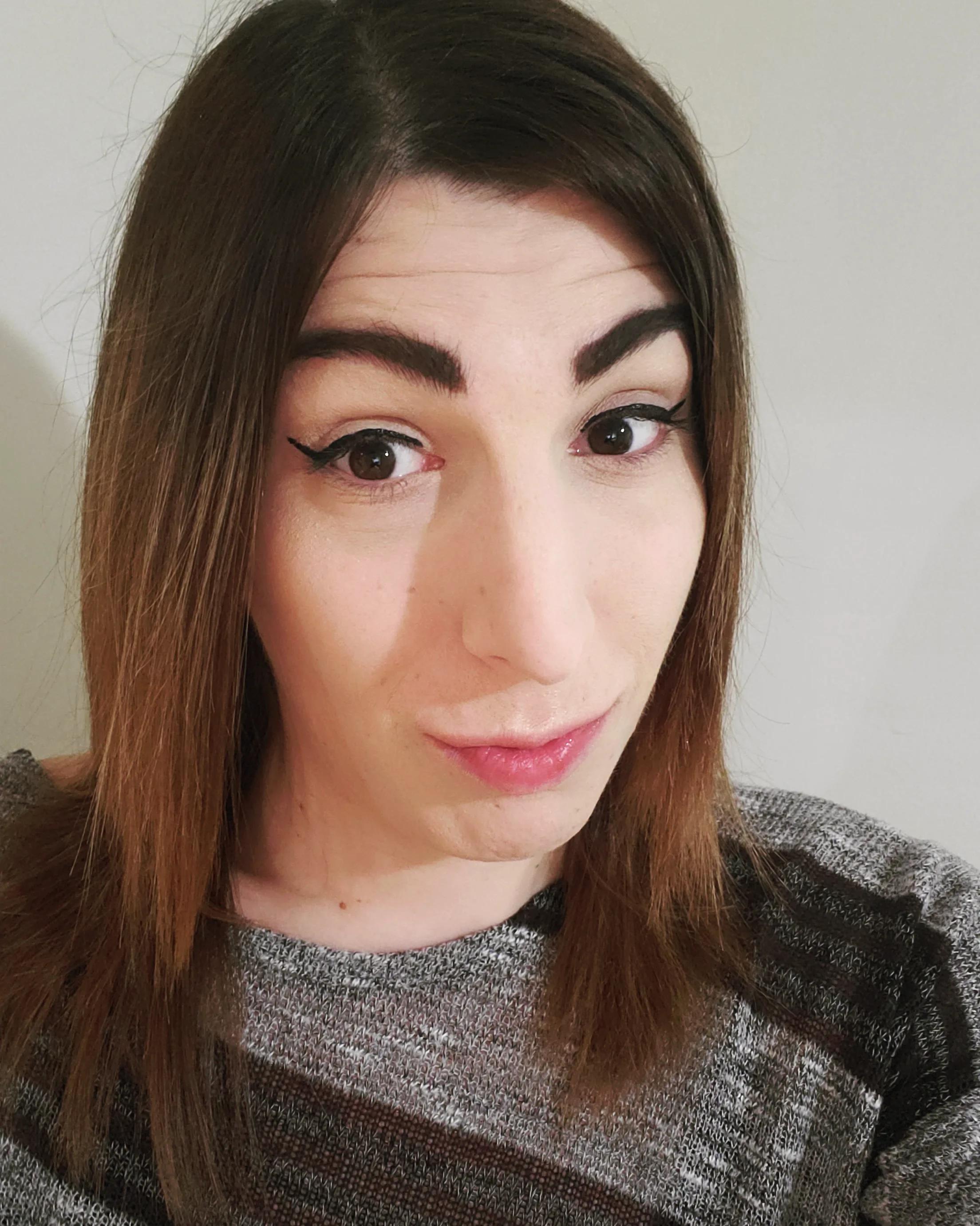 feeling cute 😊 | Scrolller