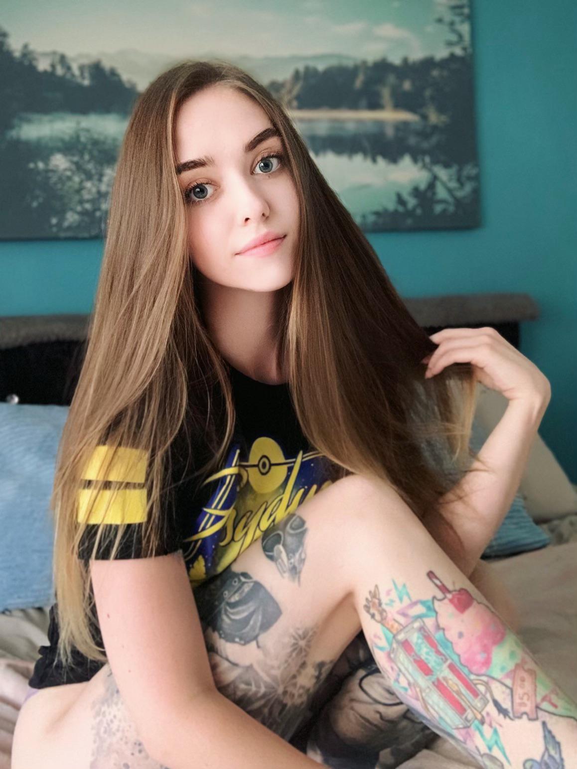 Feeling Cute Today 😋 Scrolller