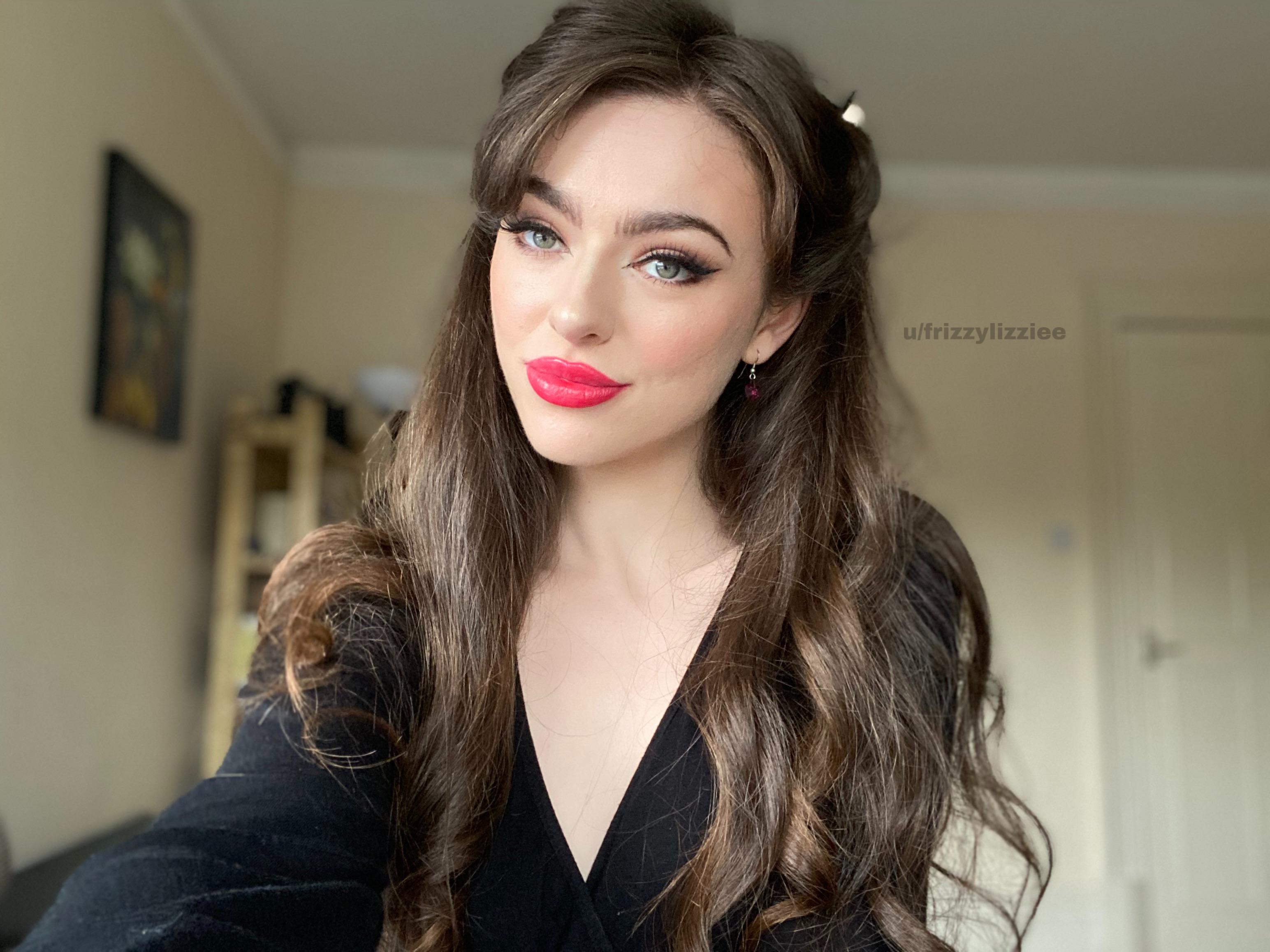 Feeling cute today :) (F) OC | Scrolller