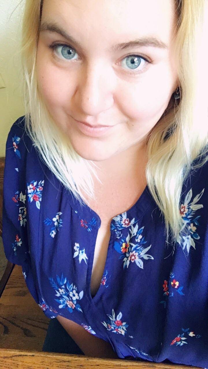 Feeling cute today, mite post a nude later 😊 | Scrolller