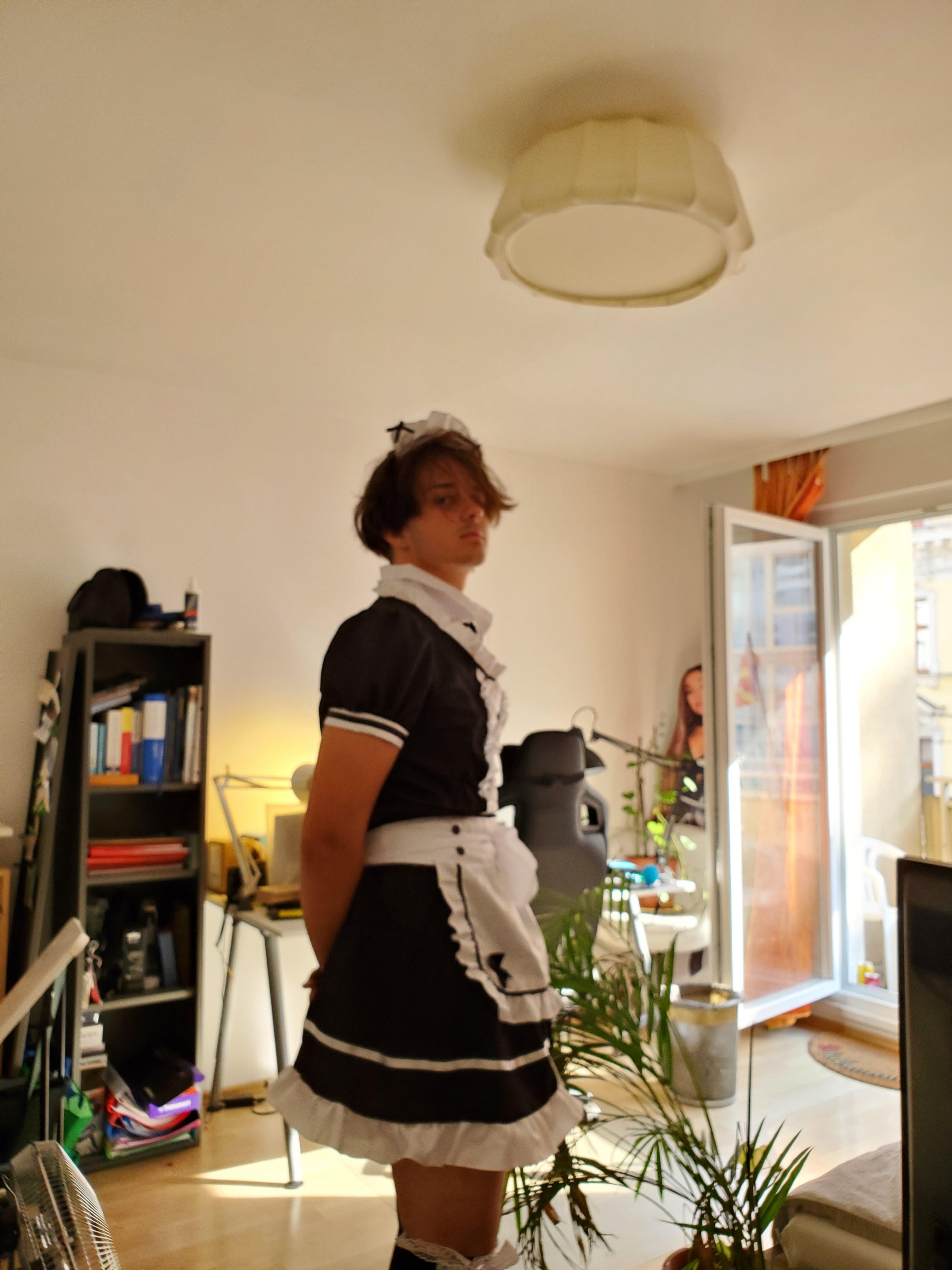 Feeling indestructible ;) | Scrolller