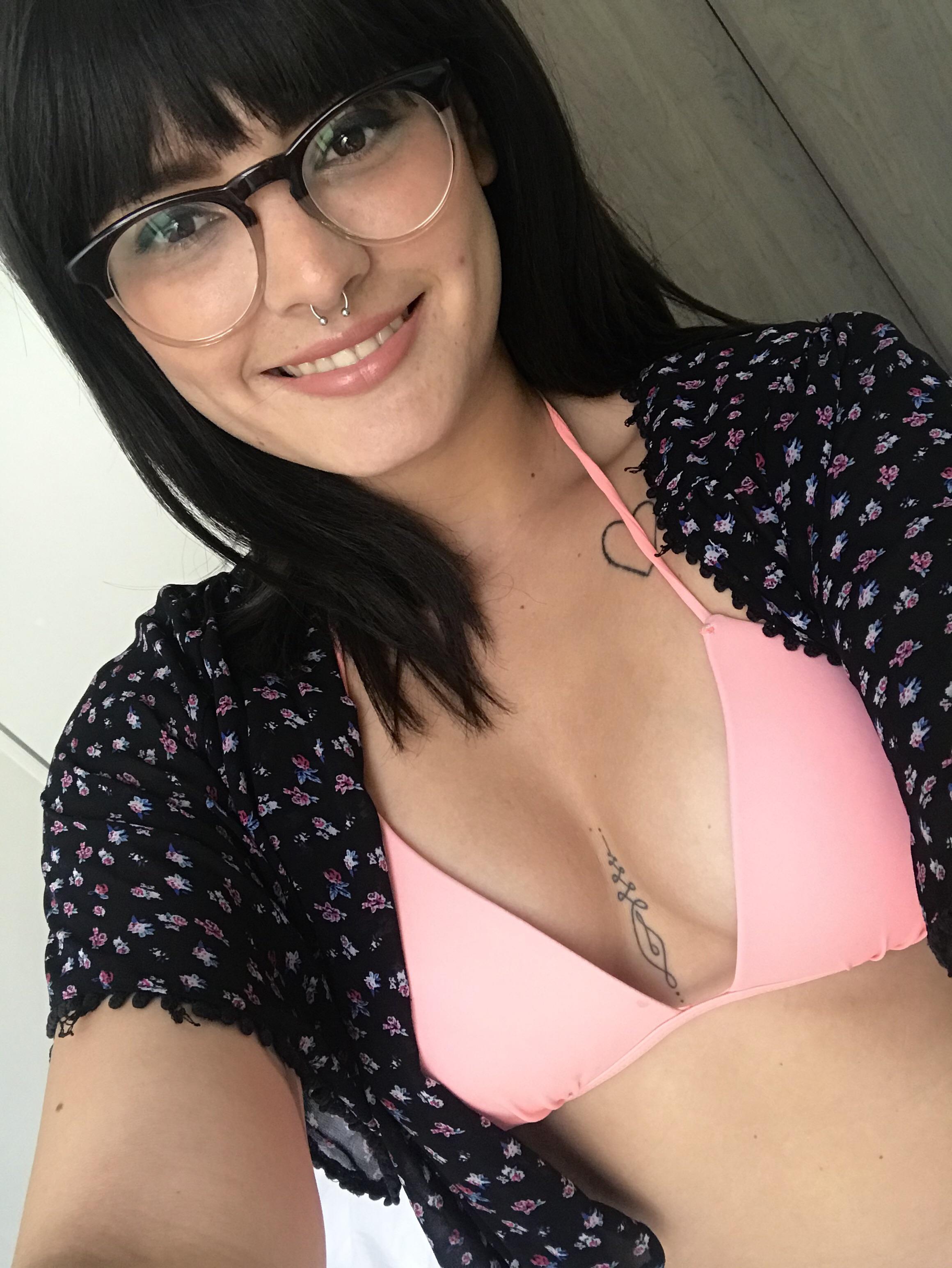 Feeling kinda of cute today | Scrolller