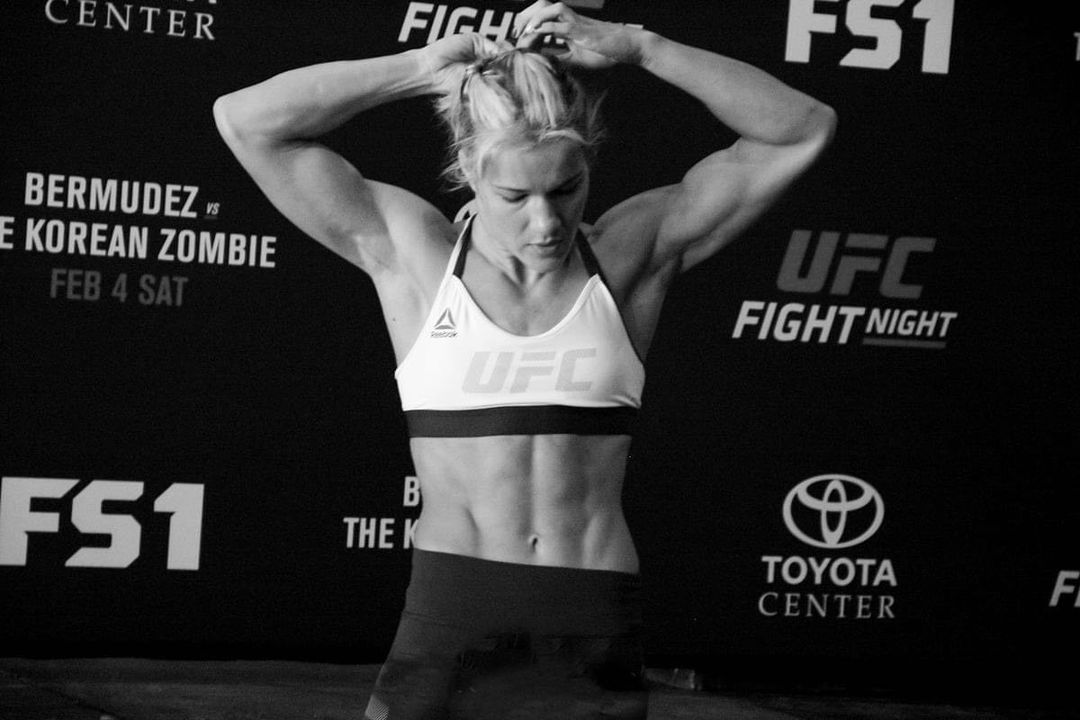 Felice Herrig | Scrolller