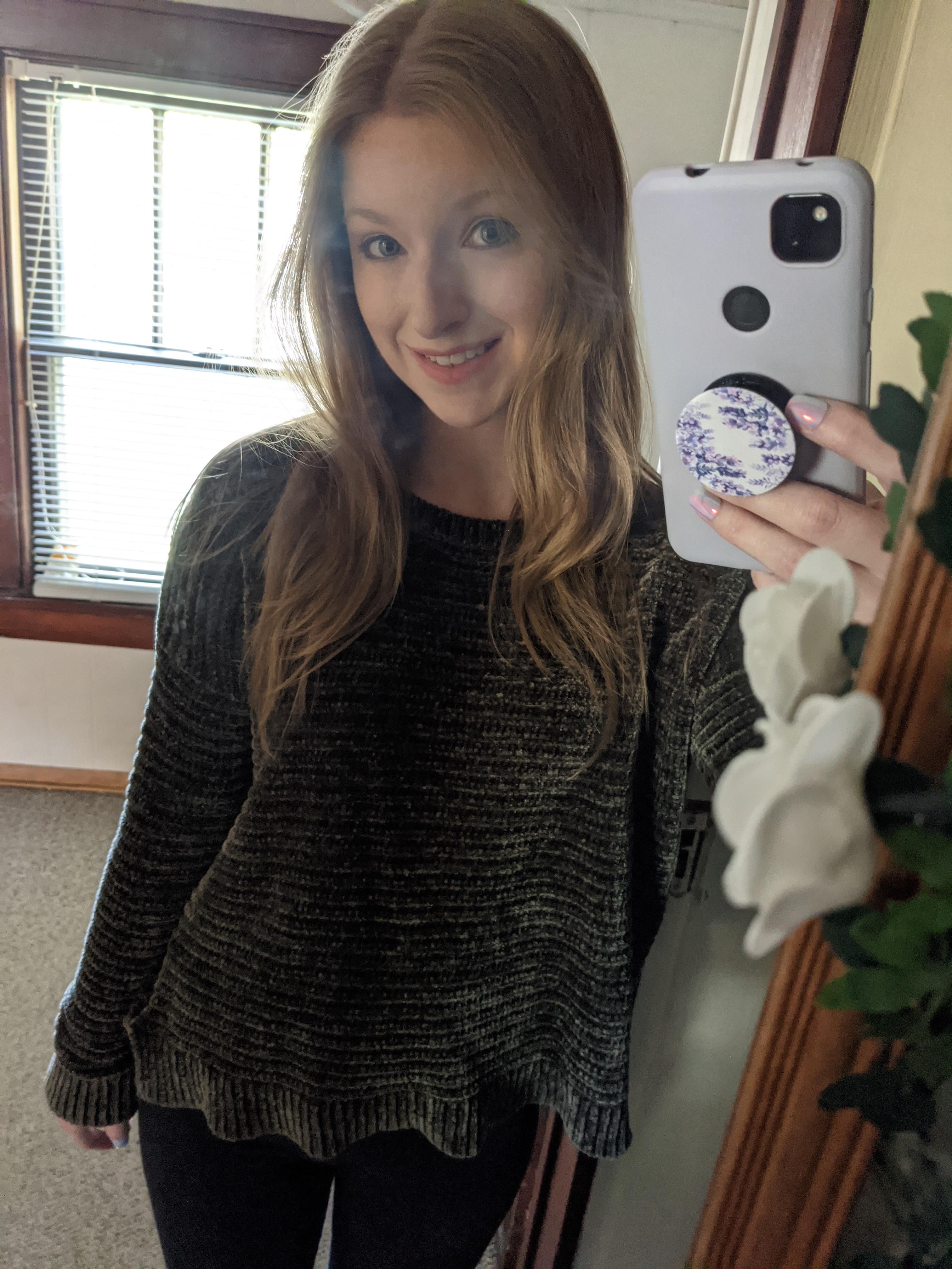 Felt cute in my fuzzy sweater 💜 | Scrolller