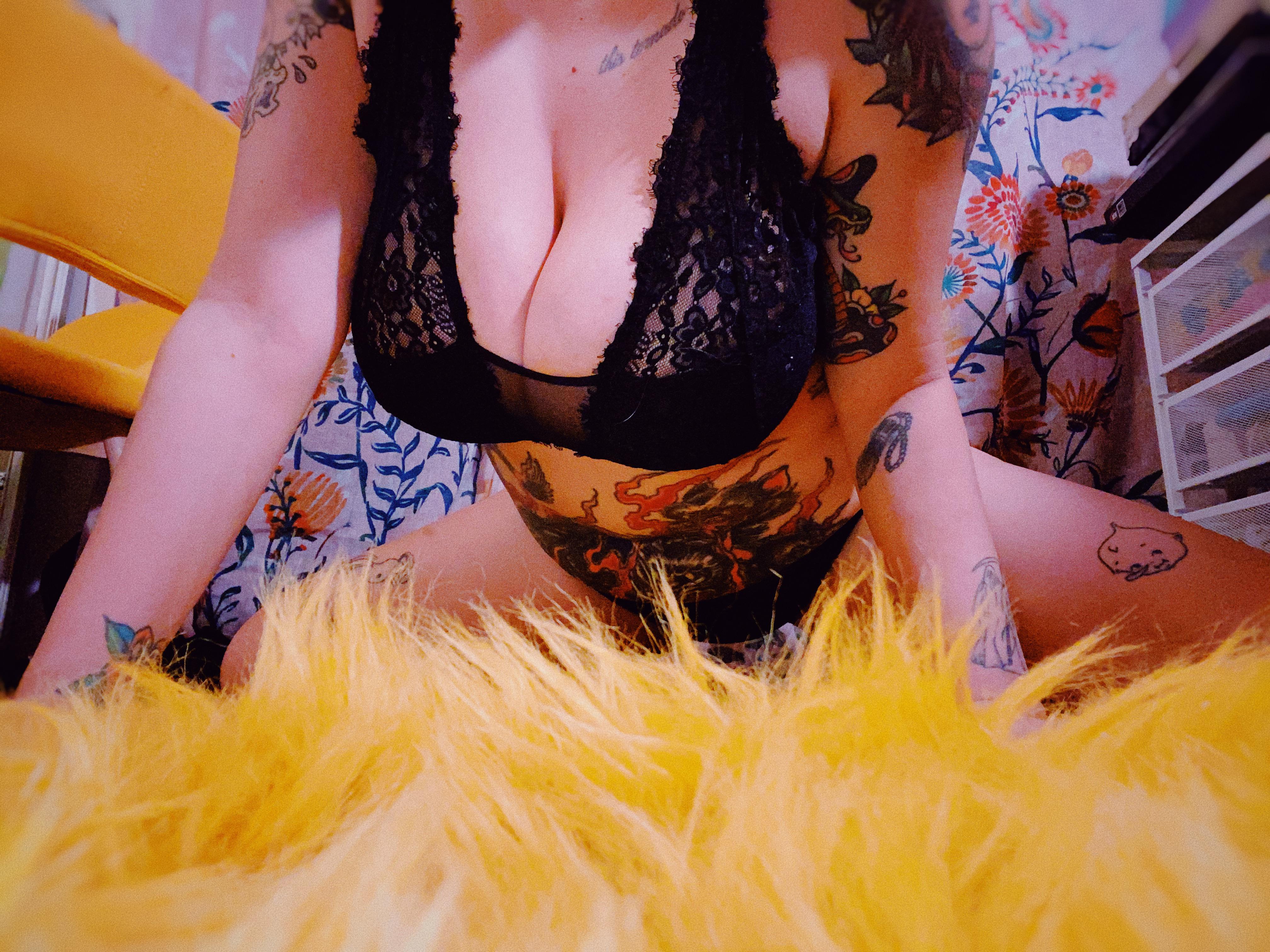 Felt cute with my big titties out on my fuzzy rug! Don’t be shy, check ...
