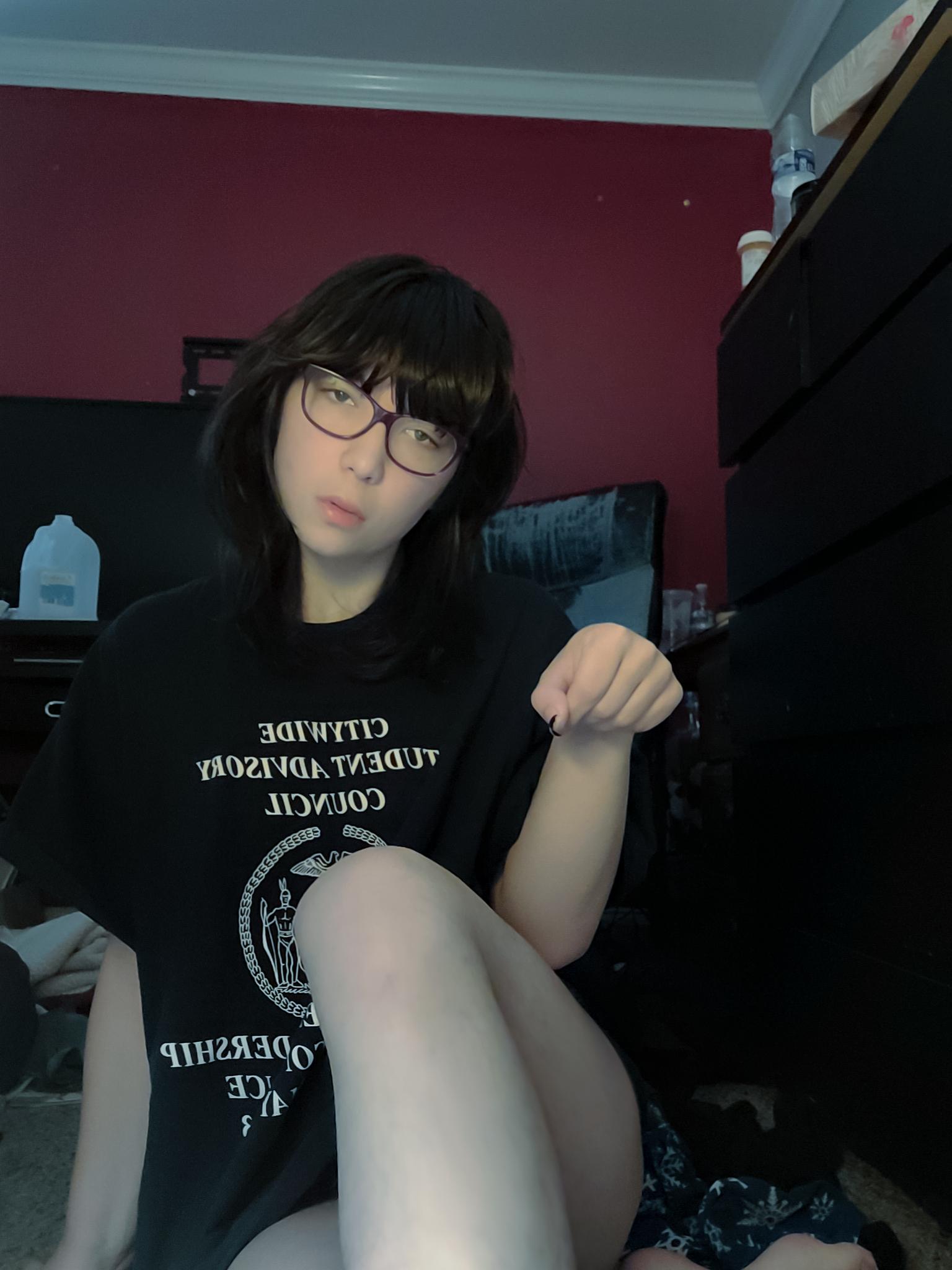 I felt like my legs and expression were too lewd for /r/femboy 😅 | Scrolller